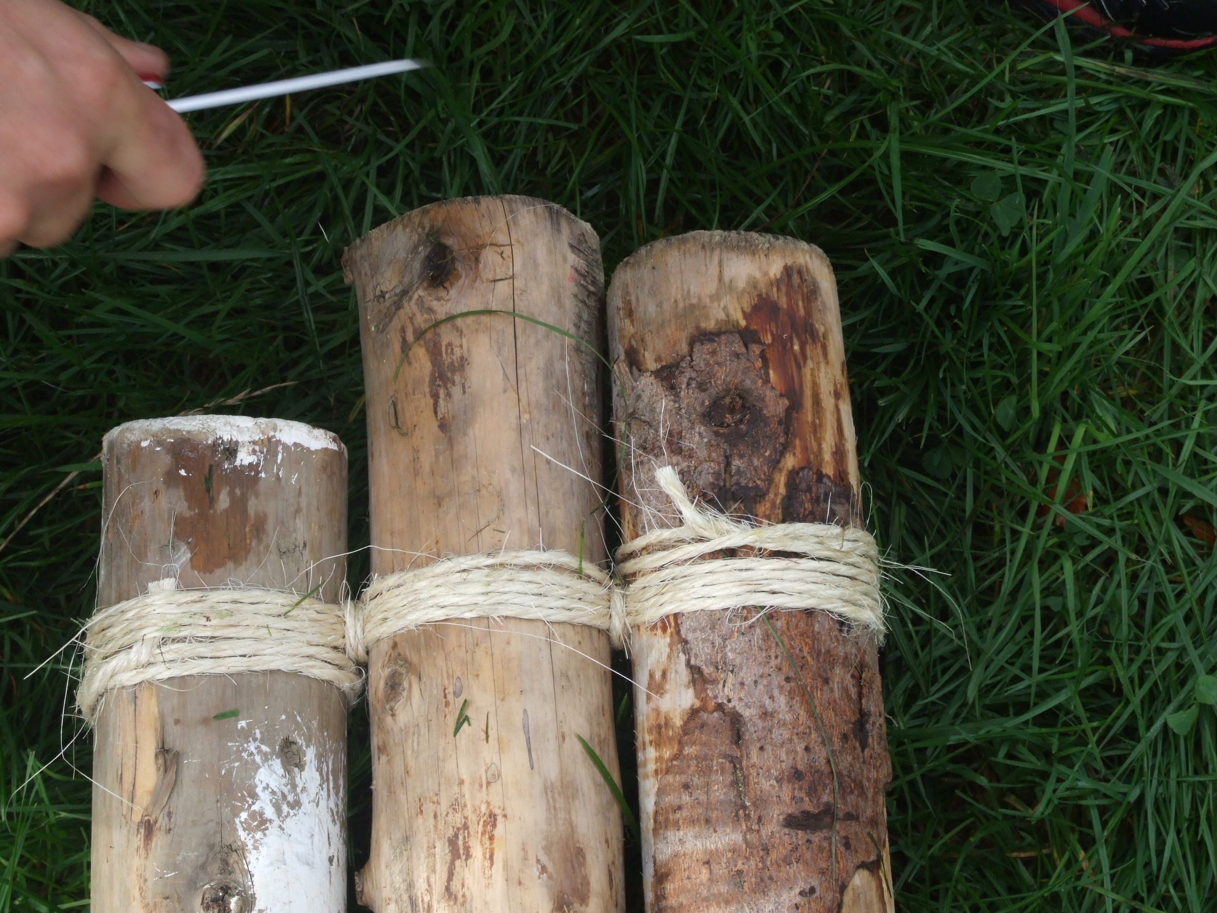 Figure of 8 Lashing (Tripod Lashing) : 6 Steps - Instructables