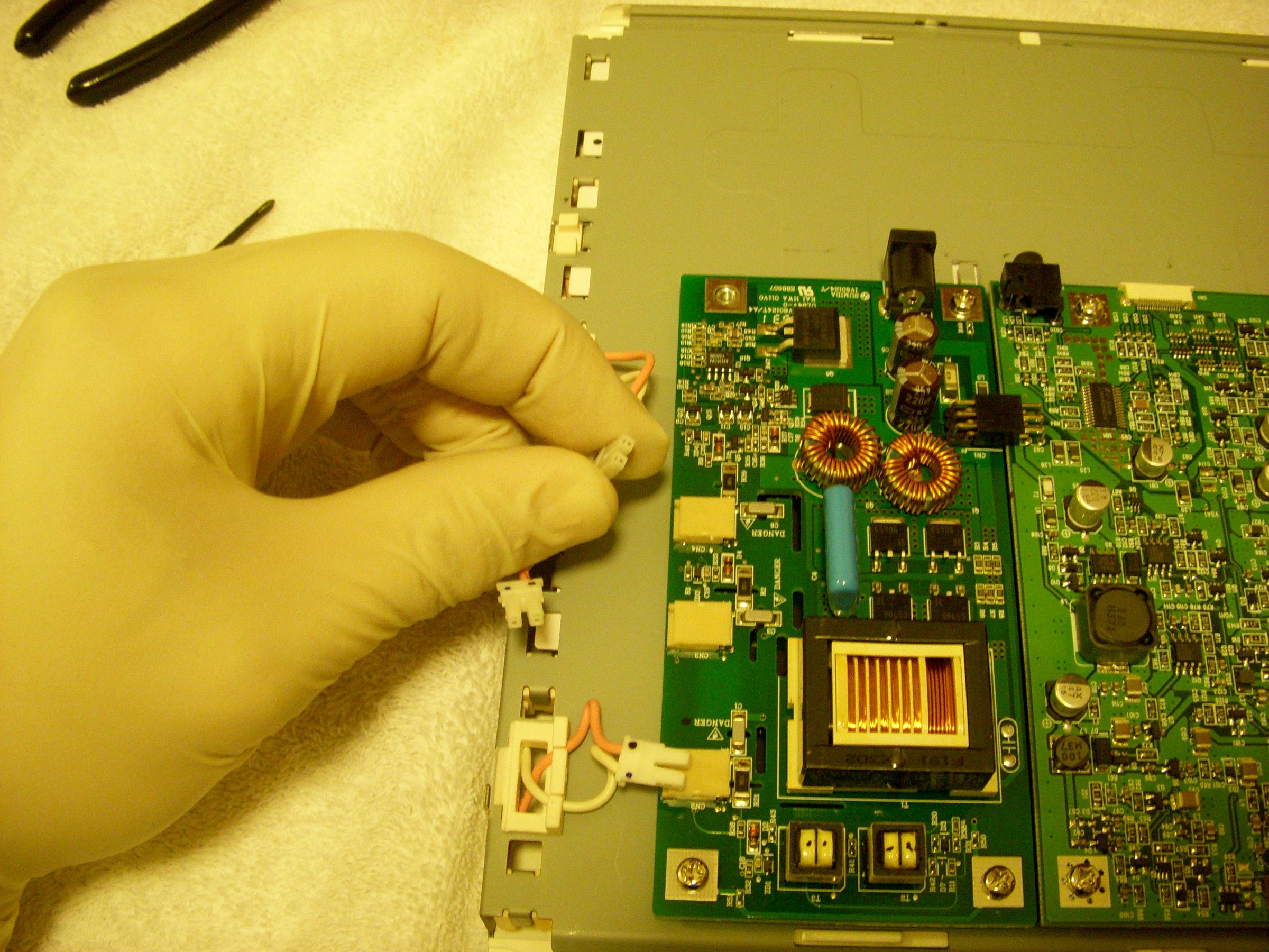 DIY LCD PROJECTOR : 8 Steps - Instructables
