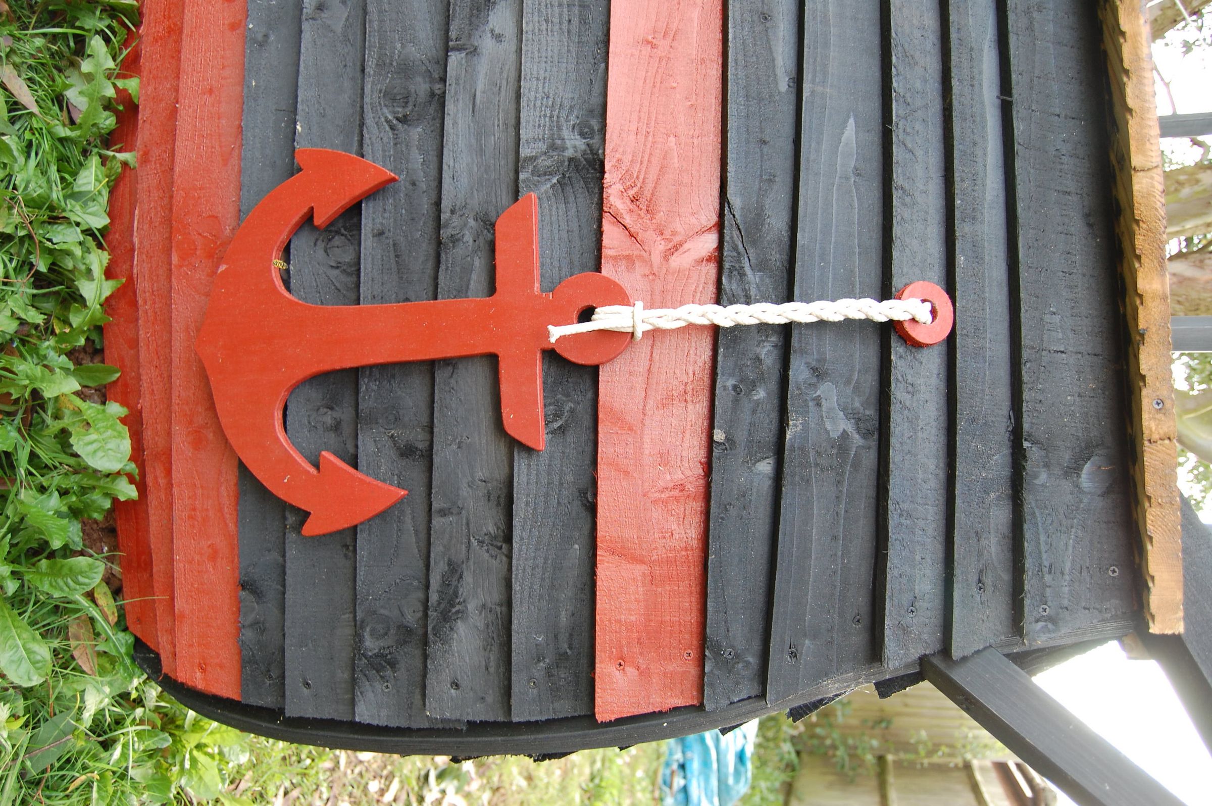 How to Make Your Own Pirate Ship Playhouse : 9 Steps (with Pictures ...