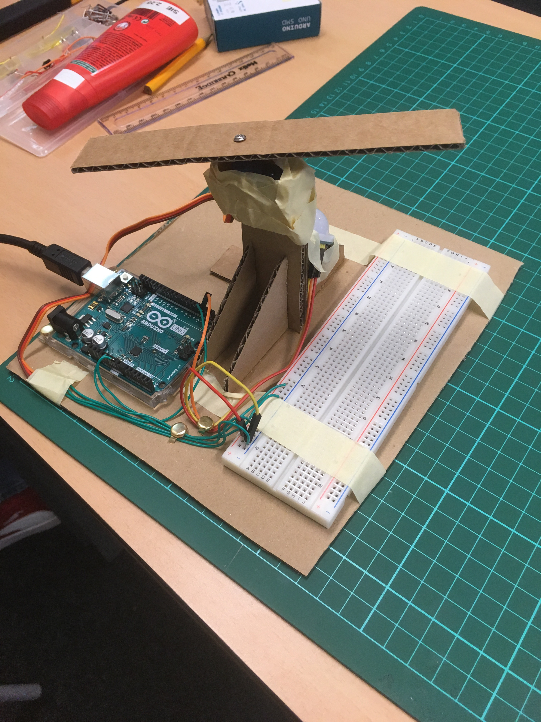 Basic Spinning Robot : 8 Steps - Instructables