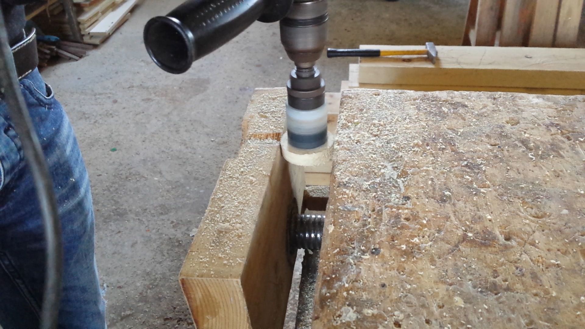 Coyote and Roadrunner Inspired Bird Feeder : 6 Steps - Instructables