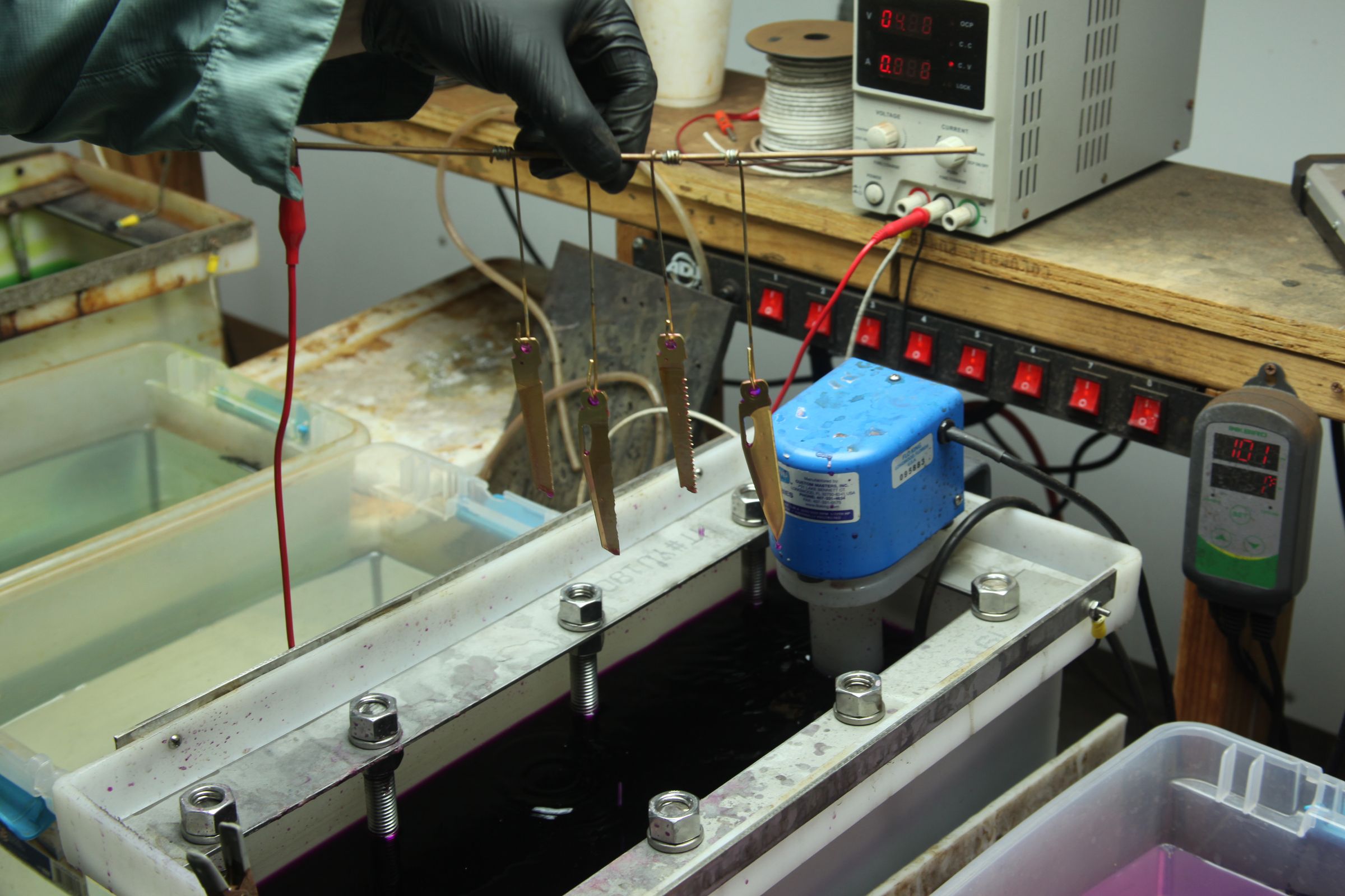 24k Gold Plating : 7 Steps (with Pictures) - Instructables