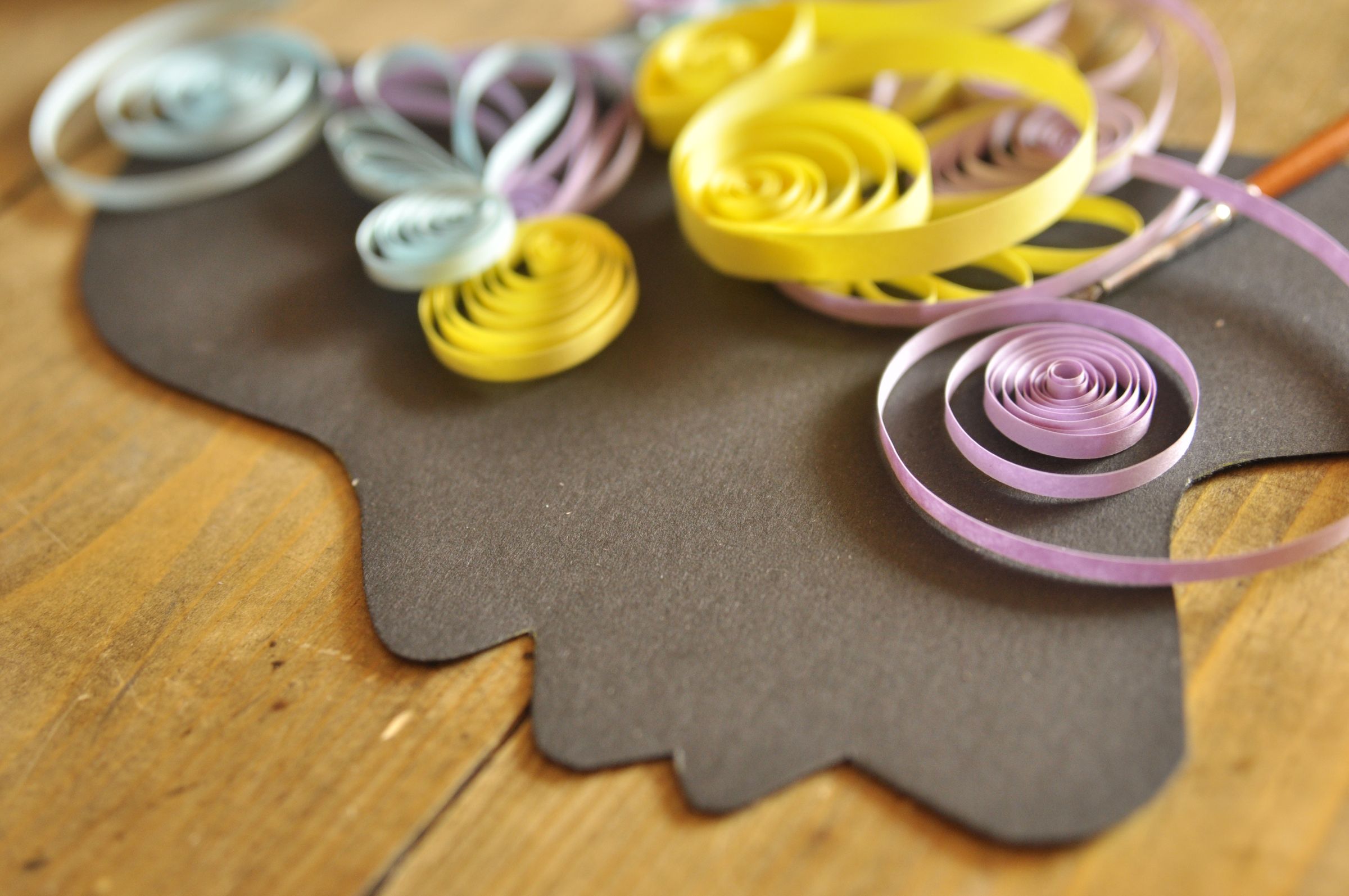 Flowering Head_quilled Paper Decoration : 4 Steps (with Pictures ...