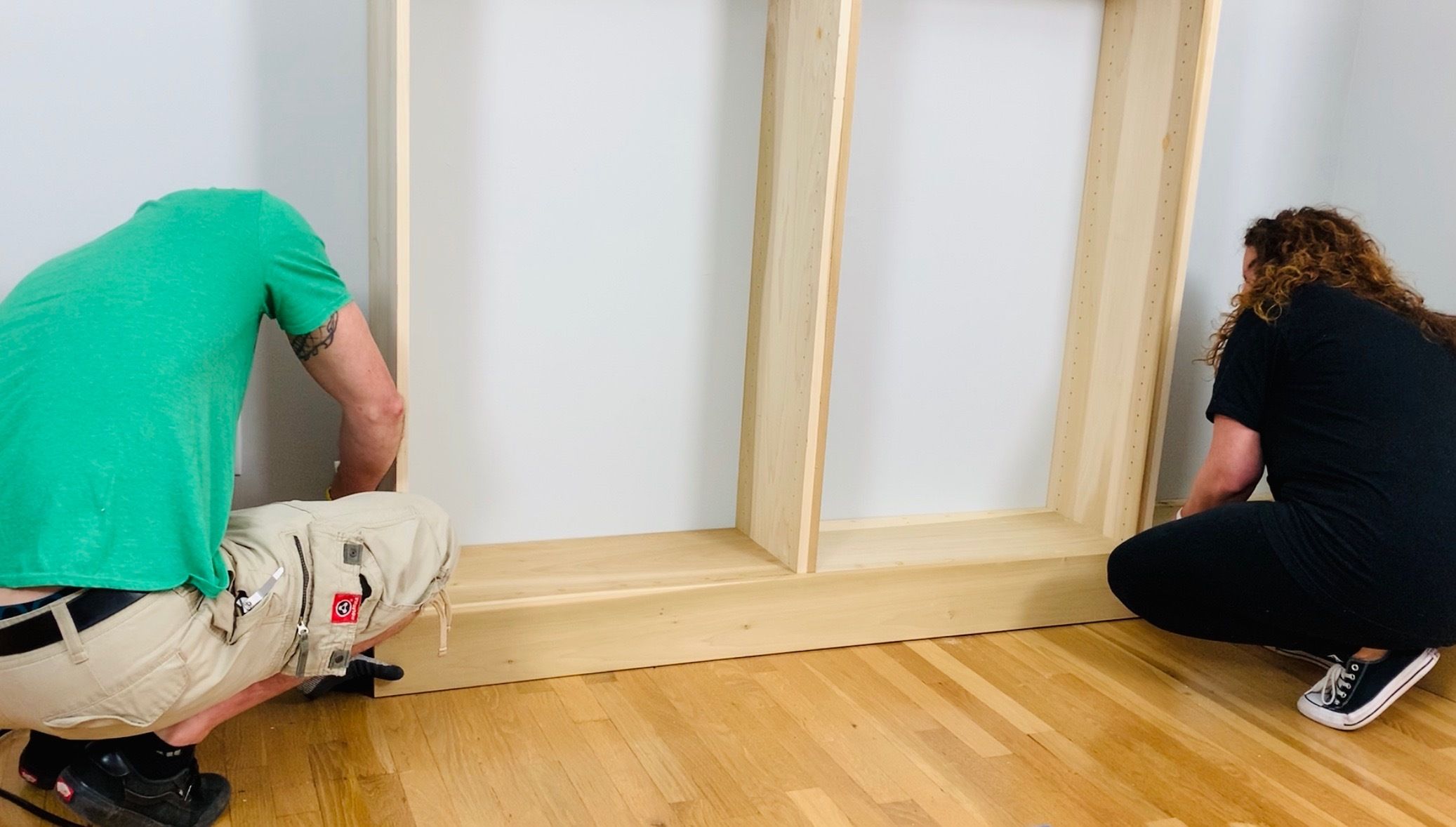 Build Your Own Hardwood Built-In Bookcases! : 8 Steps (with Pictures ...