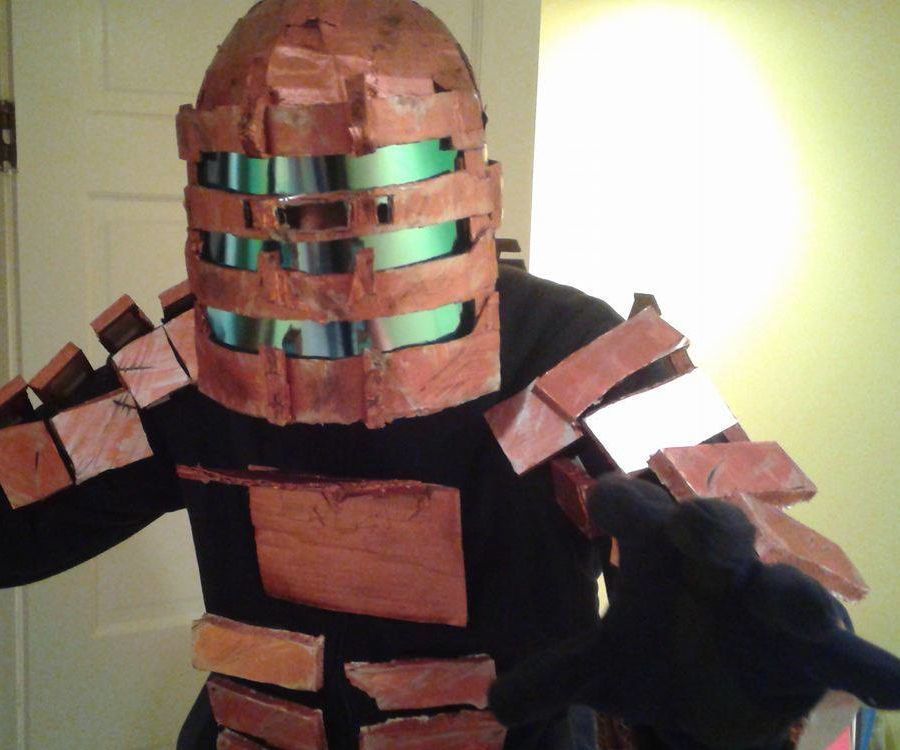 DIY Dead Space Isaac Costume : 3 Steps - Instructables