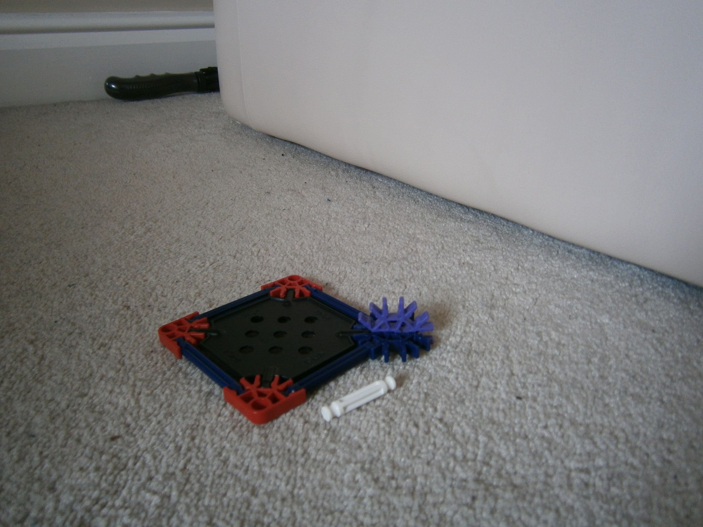 (Very) Simple Knex Target - Instructables