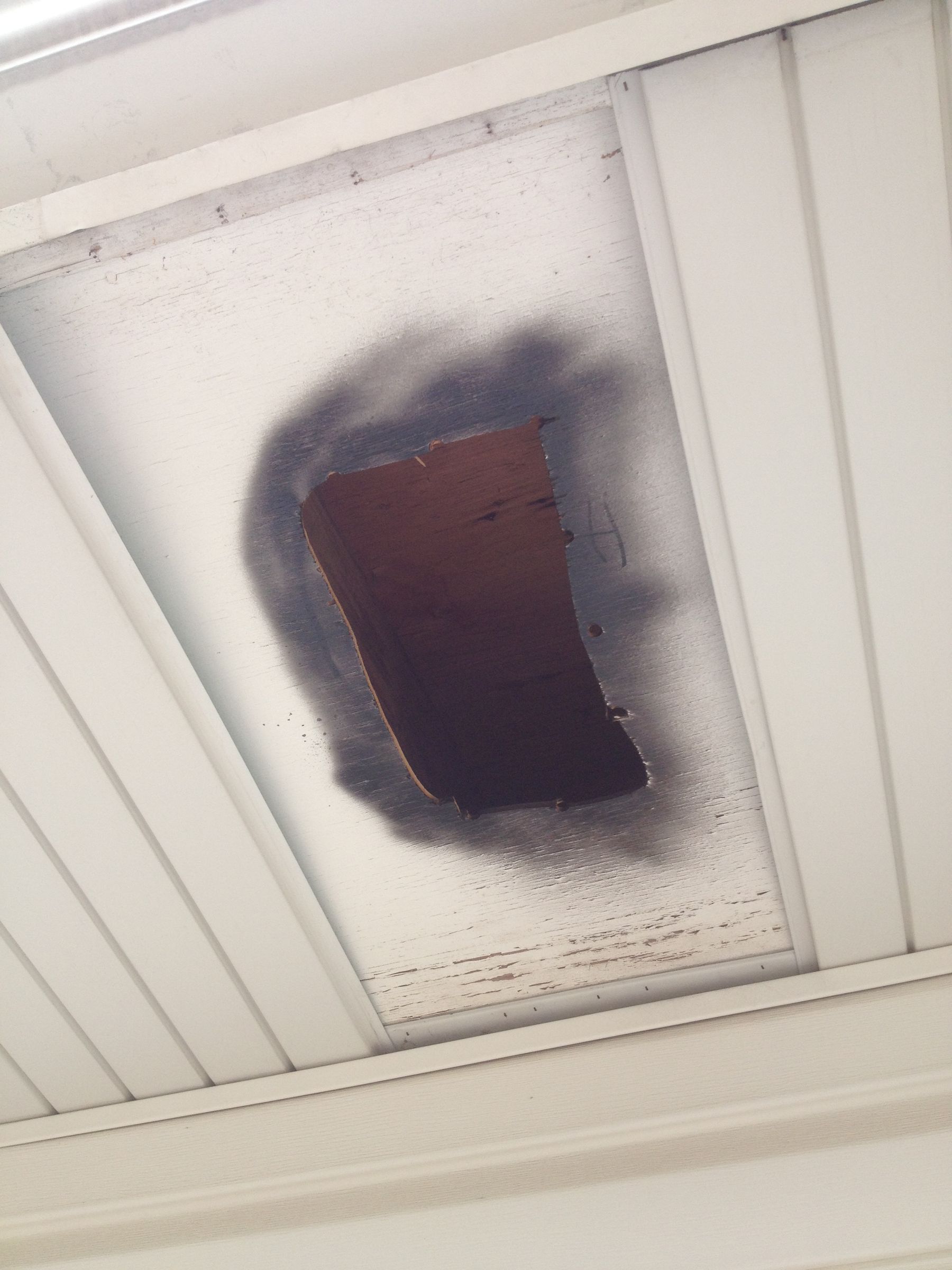 Simple Soffit Vent Installation : 7 Steps - Instructables