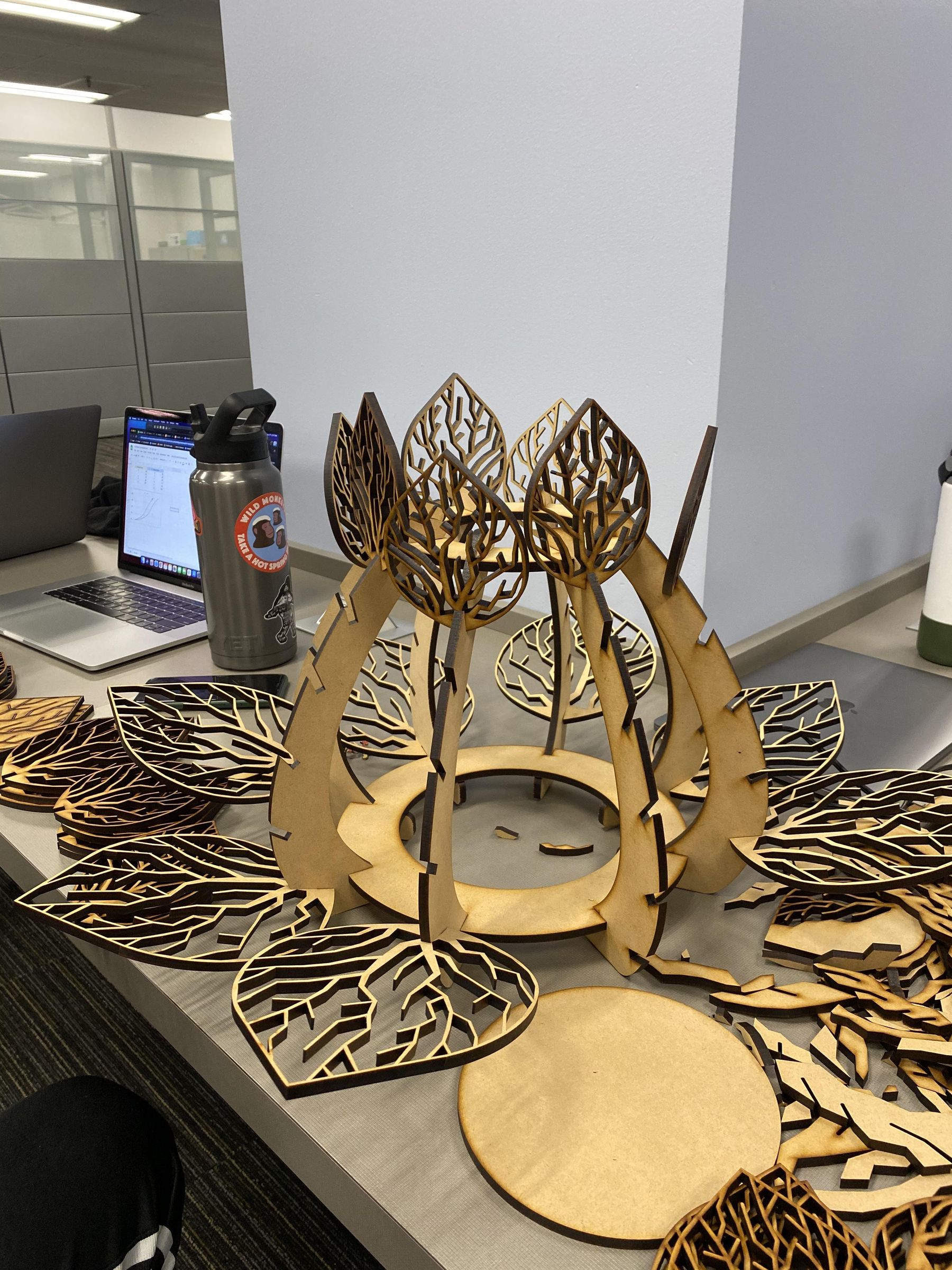 Laser Cutting a Lamp : 10 Steps (with Pictures) - Instructables