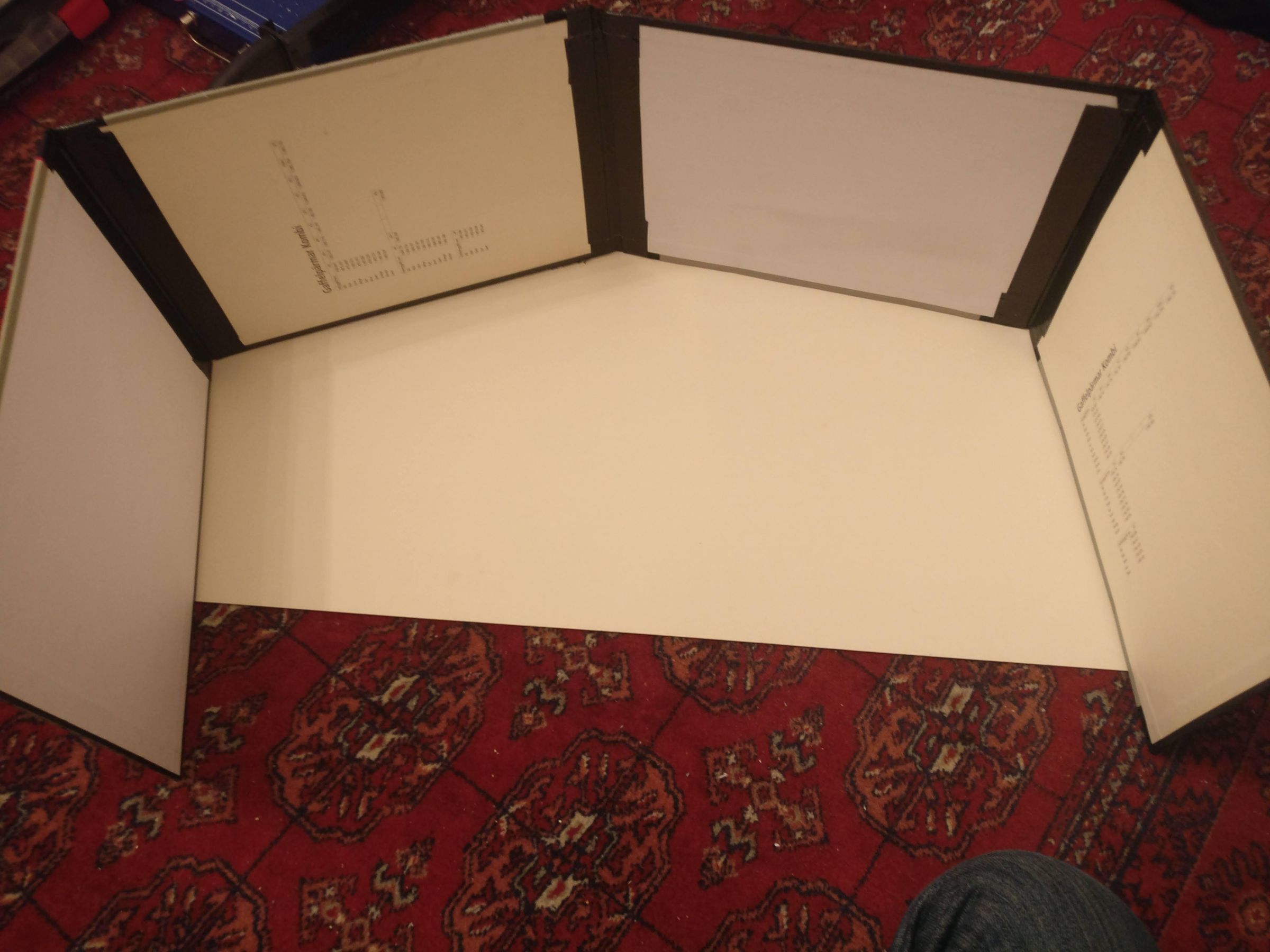 Diy Customizable GM Screen From Ring Binder : 12 Steps - Instructables