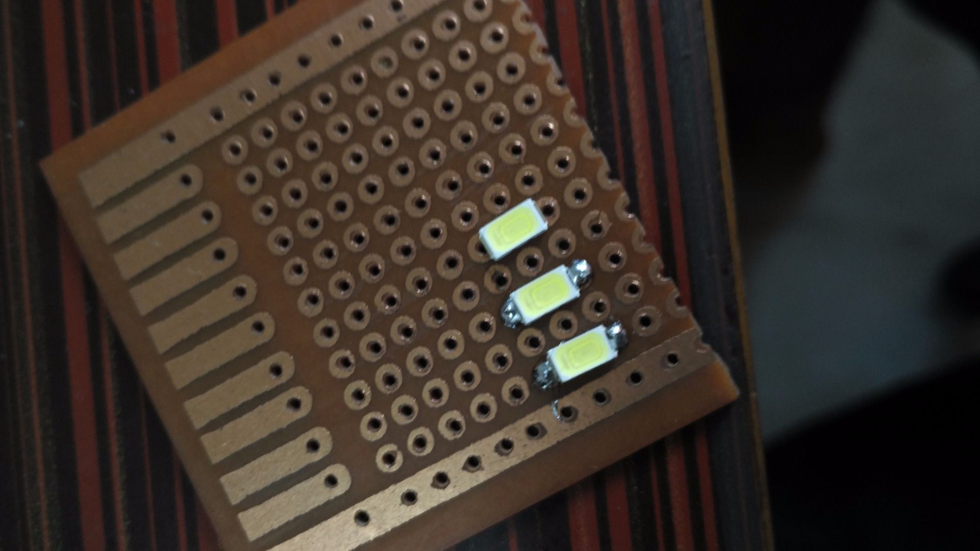 The Ultimate 1 $ Emergency Light : 5 Steps (with Pictures) - Instructables