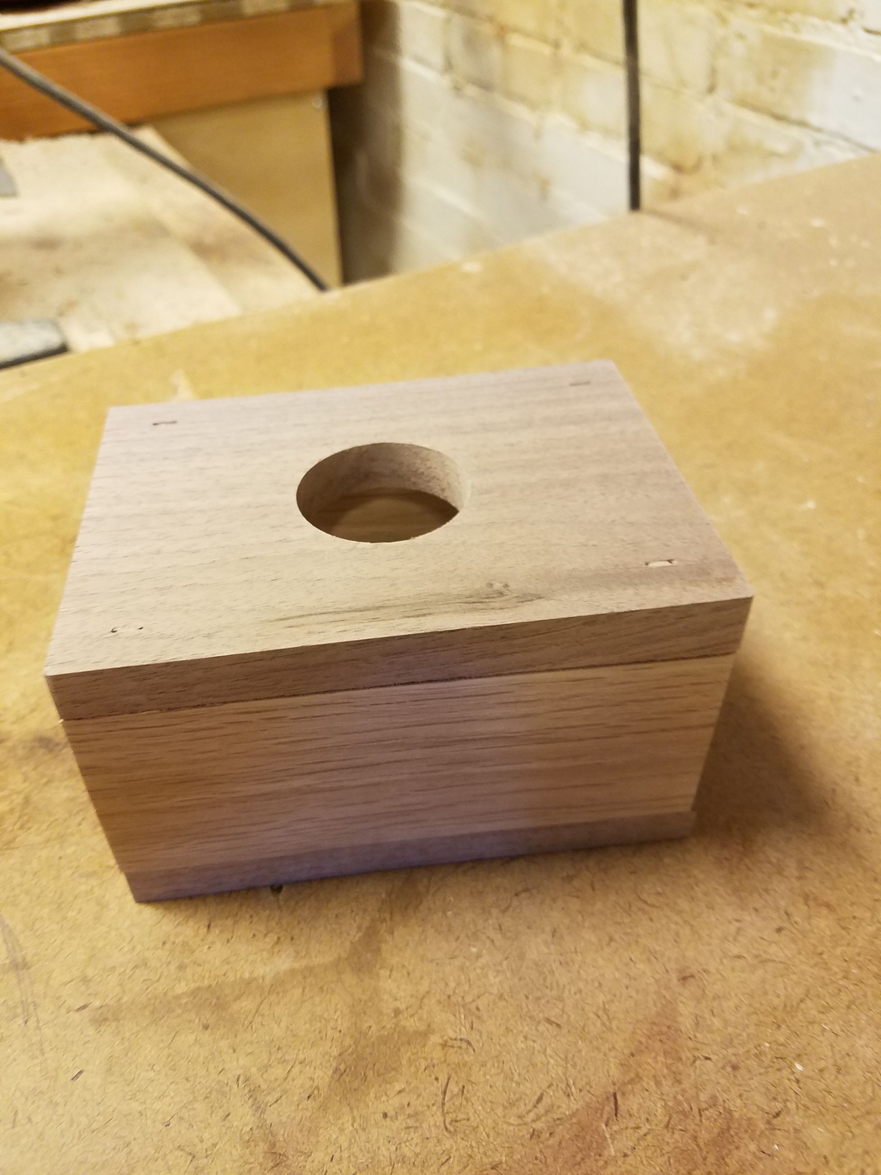 How to Build a Candy Dispenser : 5 Steps (with Pictures) - Instructables