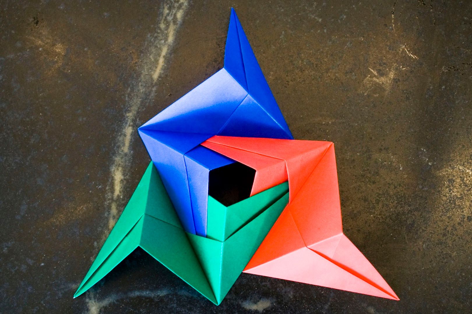 Sonobe Unit Origami : 9 Steps (with Pictures) - Instructables