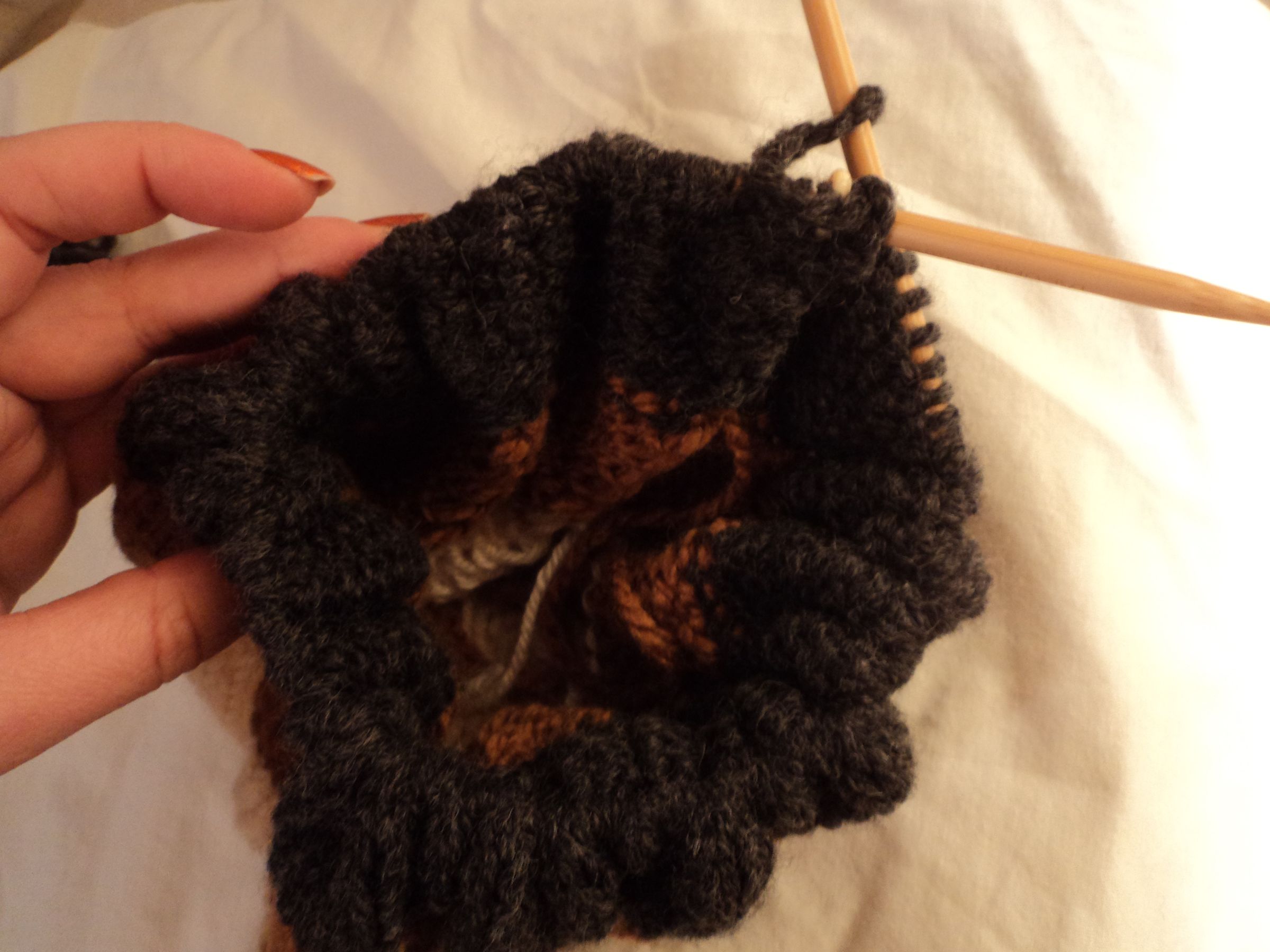 Circular Blanket Knitted in the Round : 5 Steps (with Pictures ...