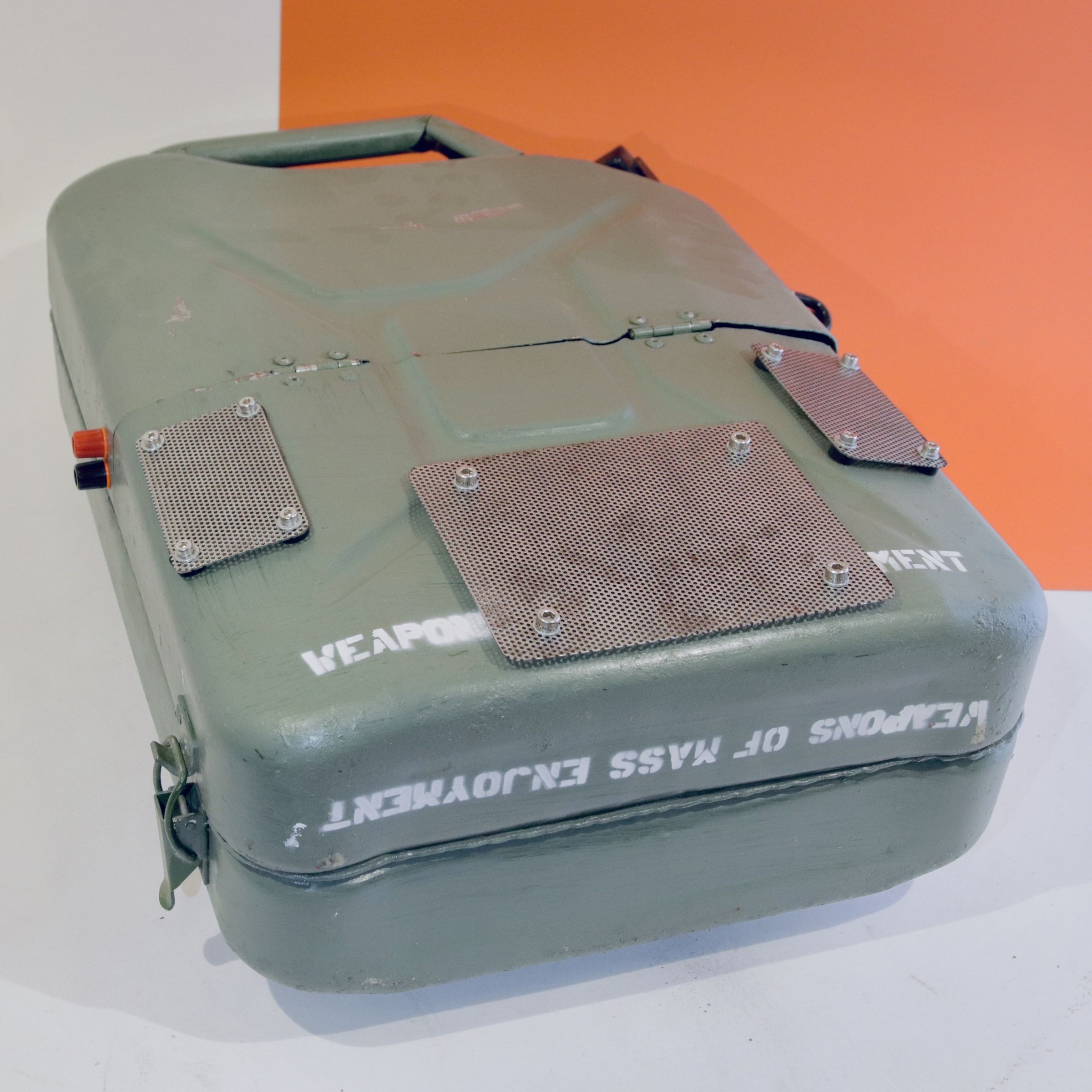 The Portable Laff Box : 13 Steps (with Pictures) - Instructables
