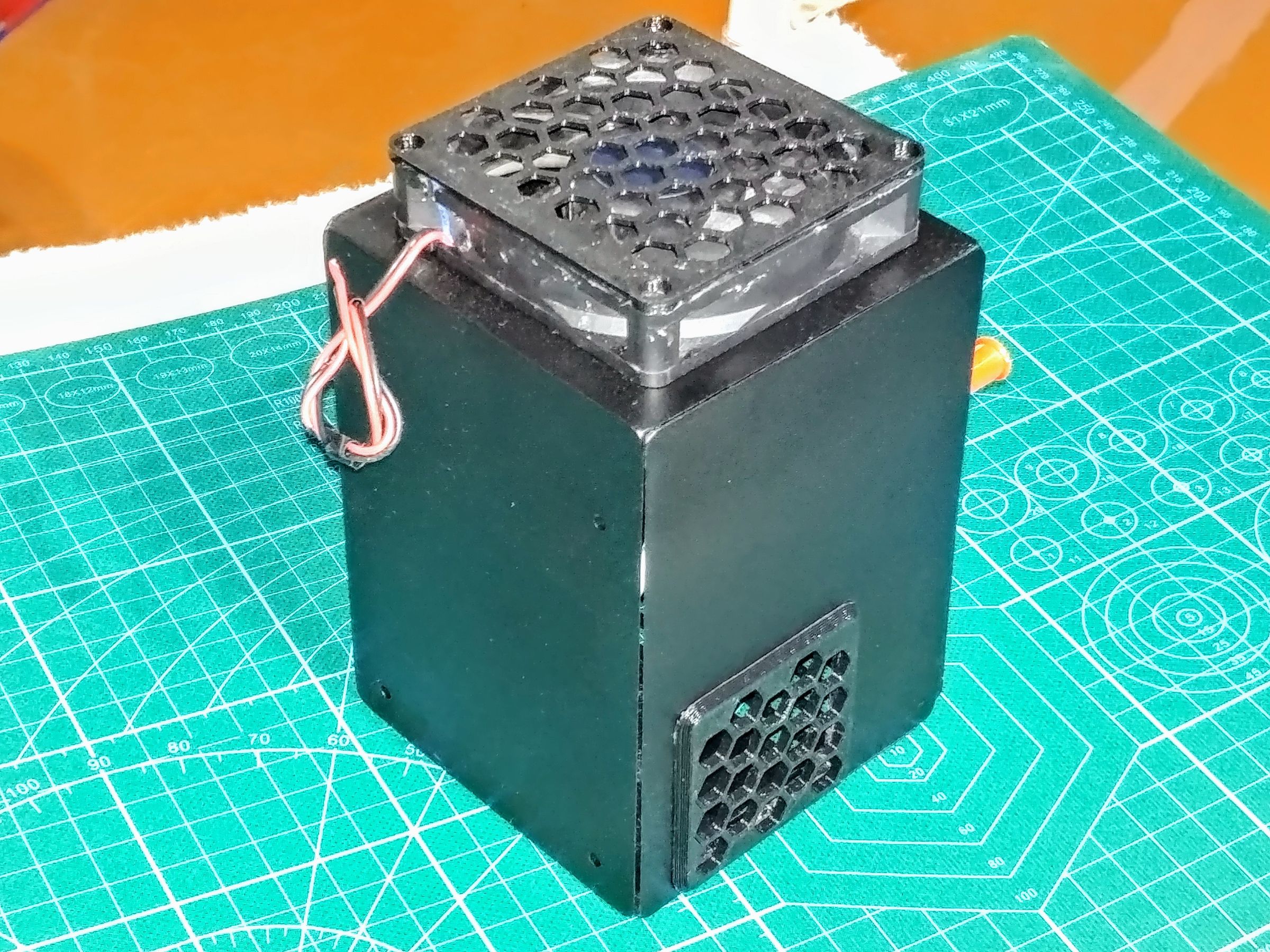 Simple and Small Programmable Lab Power Supply : 8 Steps (with Pictures ...