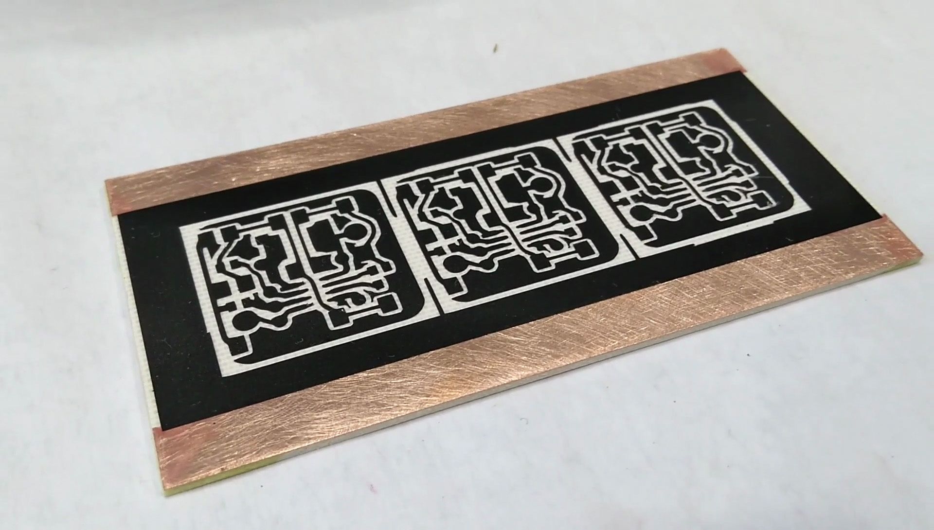 TinyDice: Professional PCBs at Home With Vinyl Cutter : 10 Steps (with ...