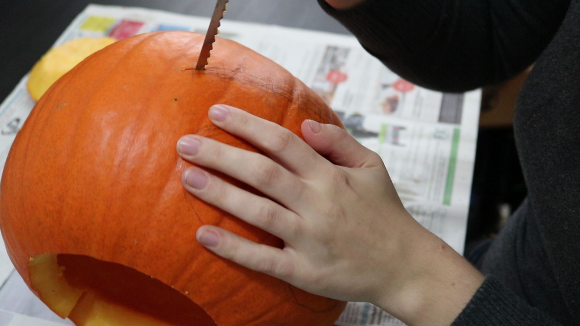 Pumpkin Carving Tips & Tricks : 5 Steps (with Pictures) - Instructables
