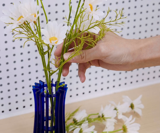 How to Customize an Acrylic Flower Vase With a Laser Machine : 7 Steps - Instructables