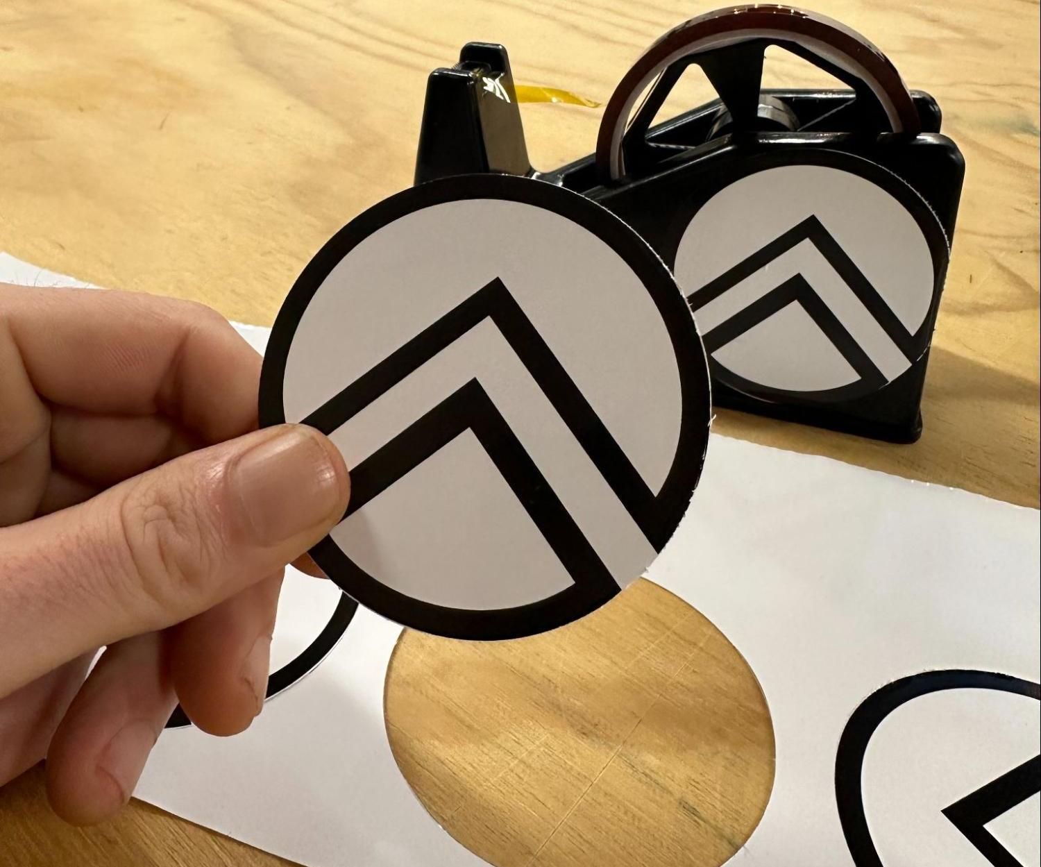 Basic Use Roland Sticker Maker : 18 Steps (with Pictures) - Instructables