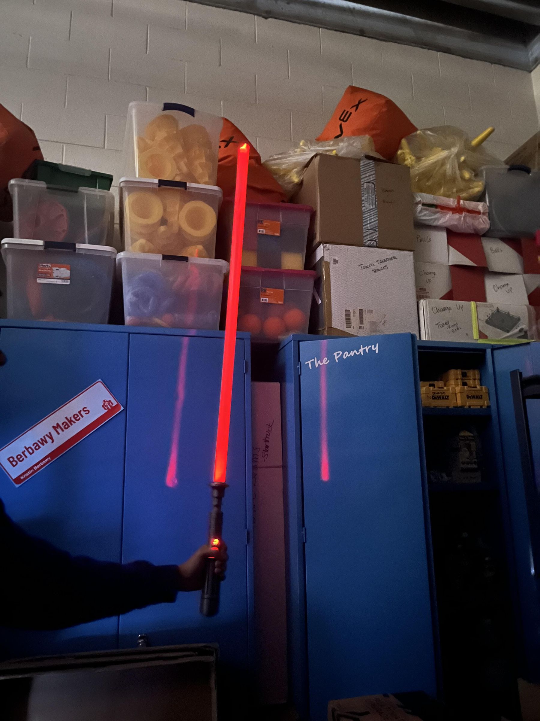 Star Wars Lightsaber : 8 Steps (with Pictures) - Instructables