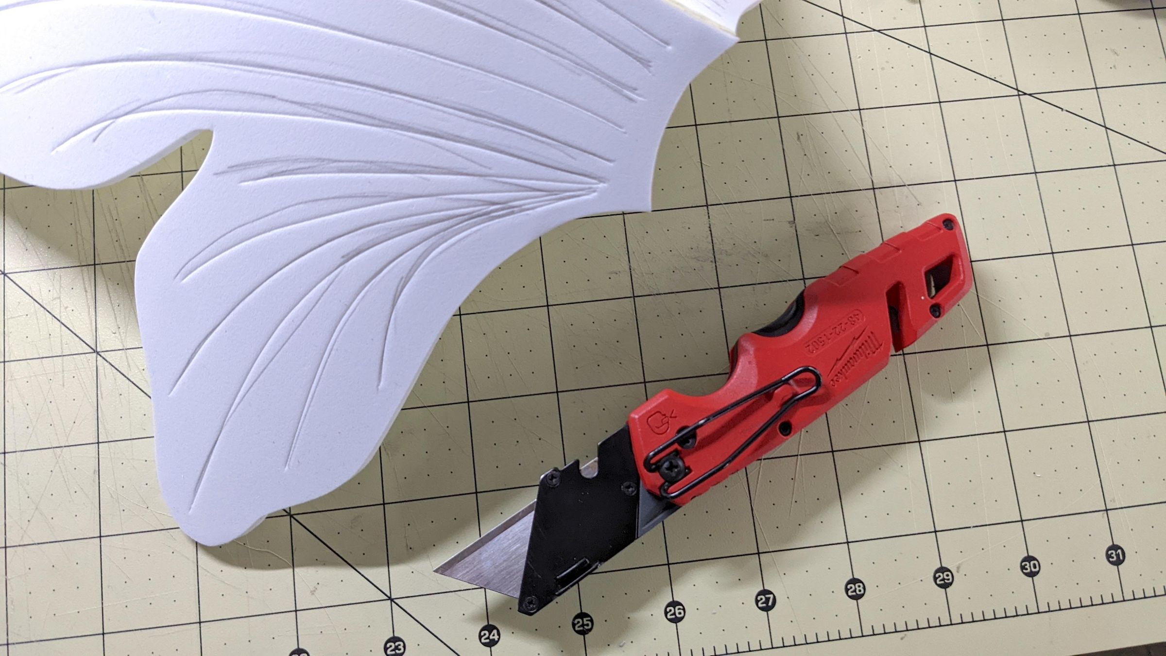Goldfish EVA Foam Bag : 16 Steps (with Pictures) - Instructables