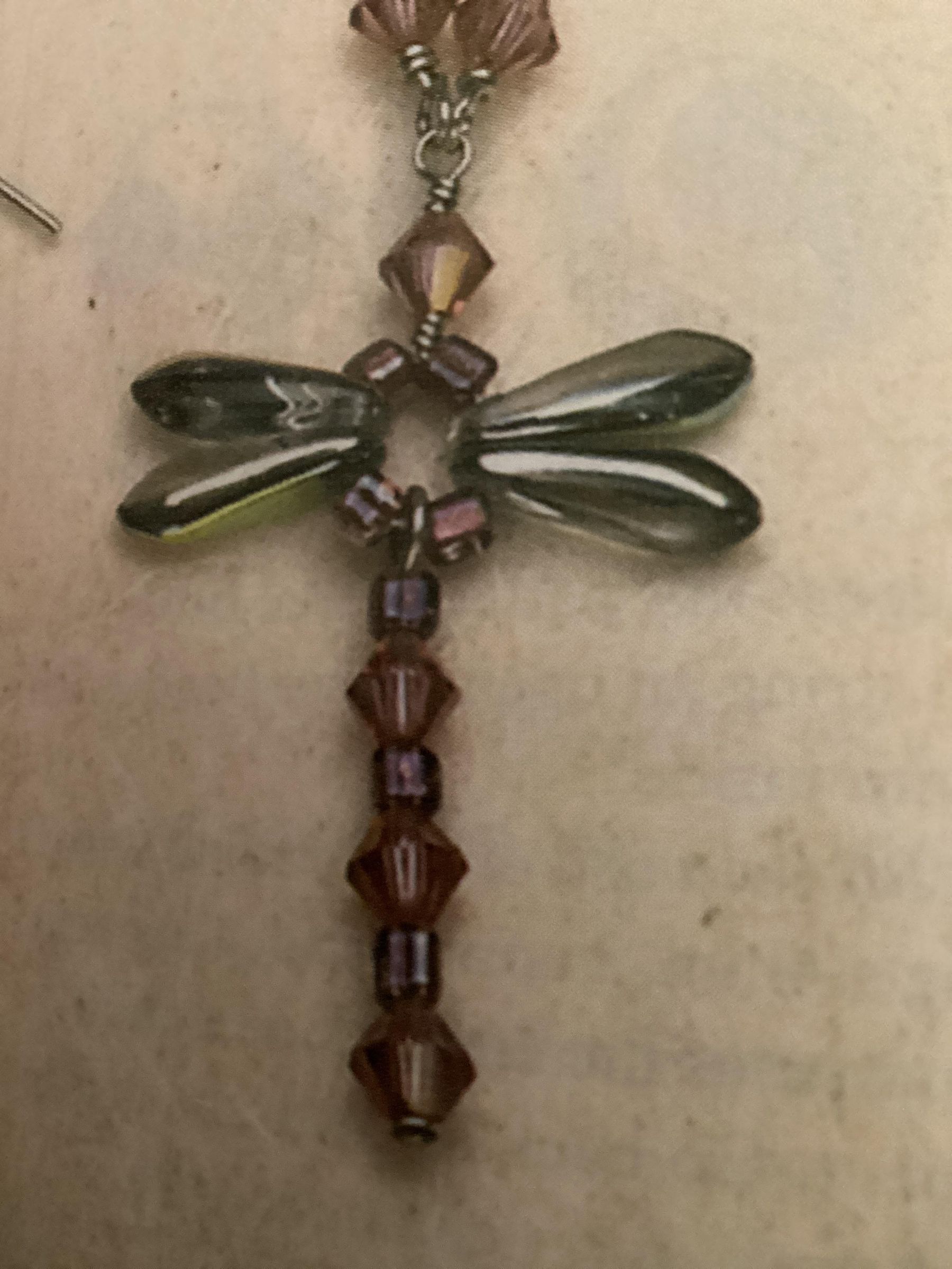 Adorable Dragonfly Charm : 5 Steps - Instructables