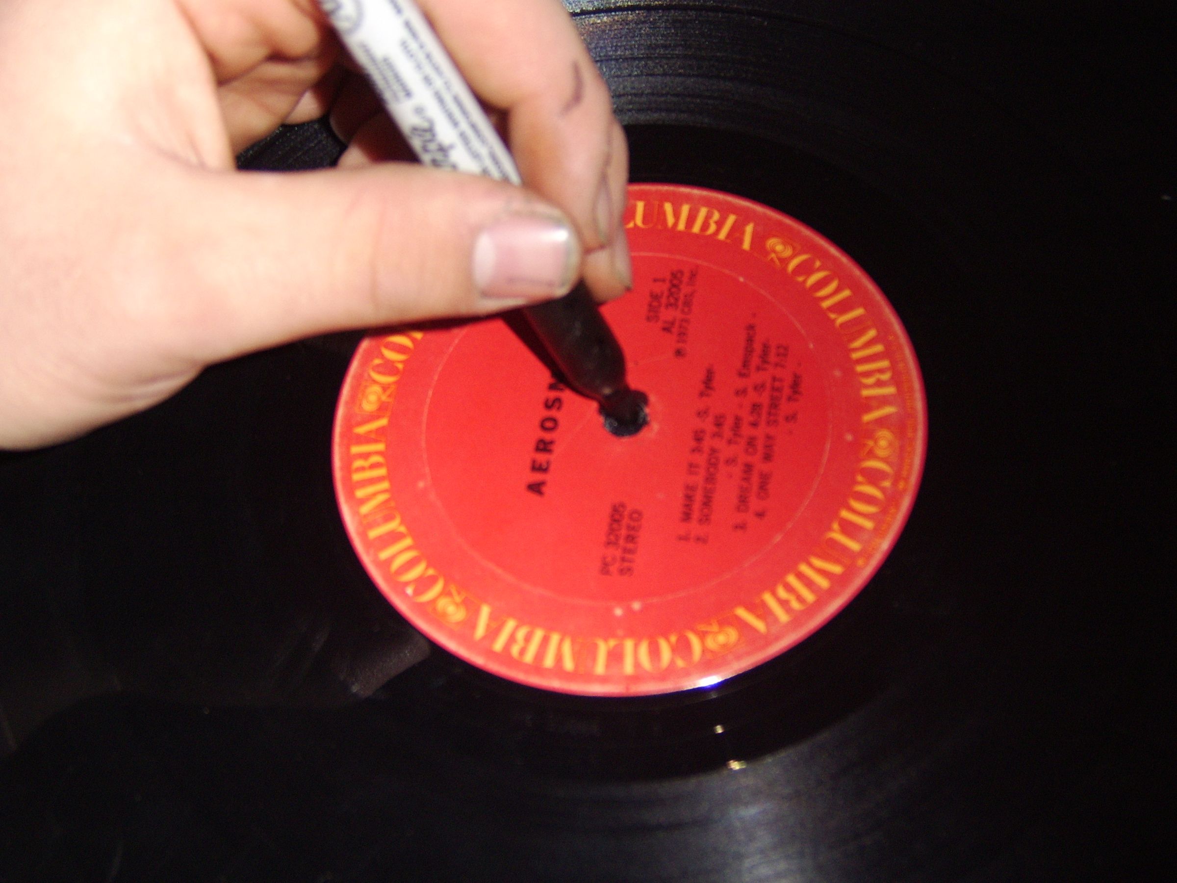 DIY Soft-felt Record Platter-mat : 4 Steps - Instructables