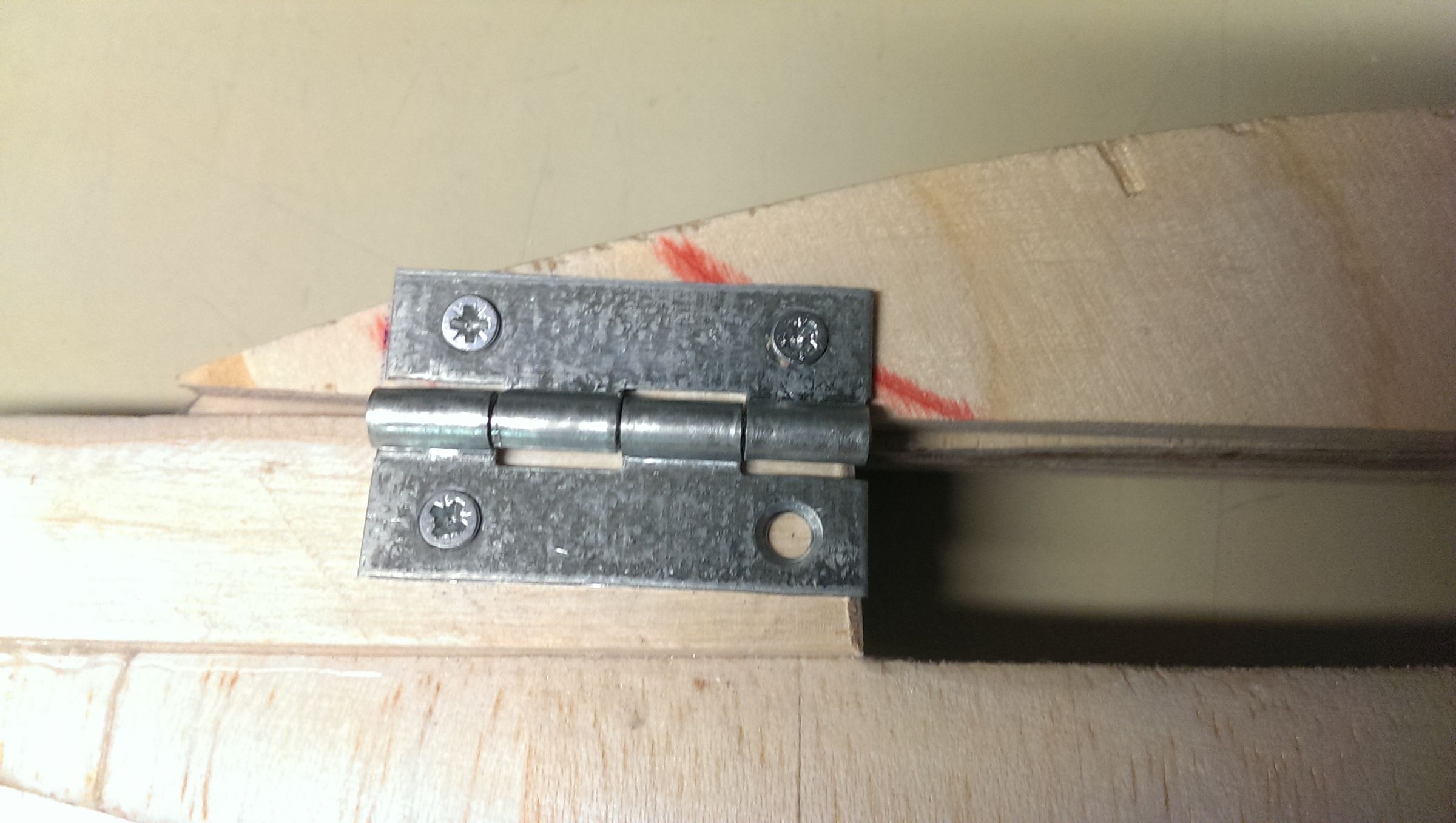 Foldable Glider : 7 Steps - Instructables