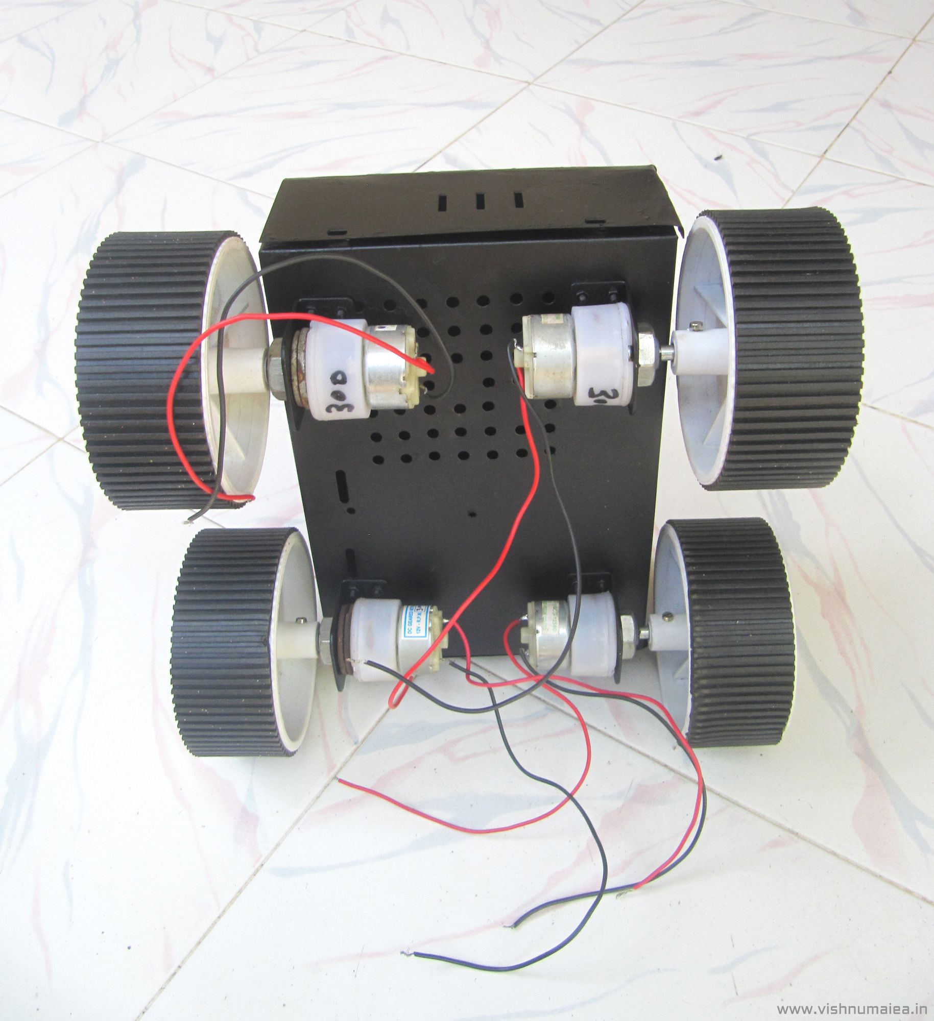 RC Four Wheel Ground Rover : 11 Steps (with Pictures) - Instructables