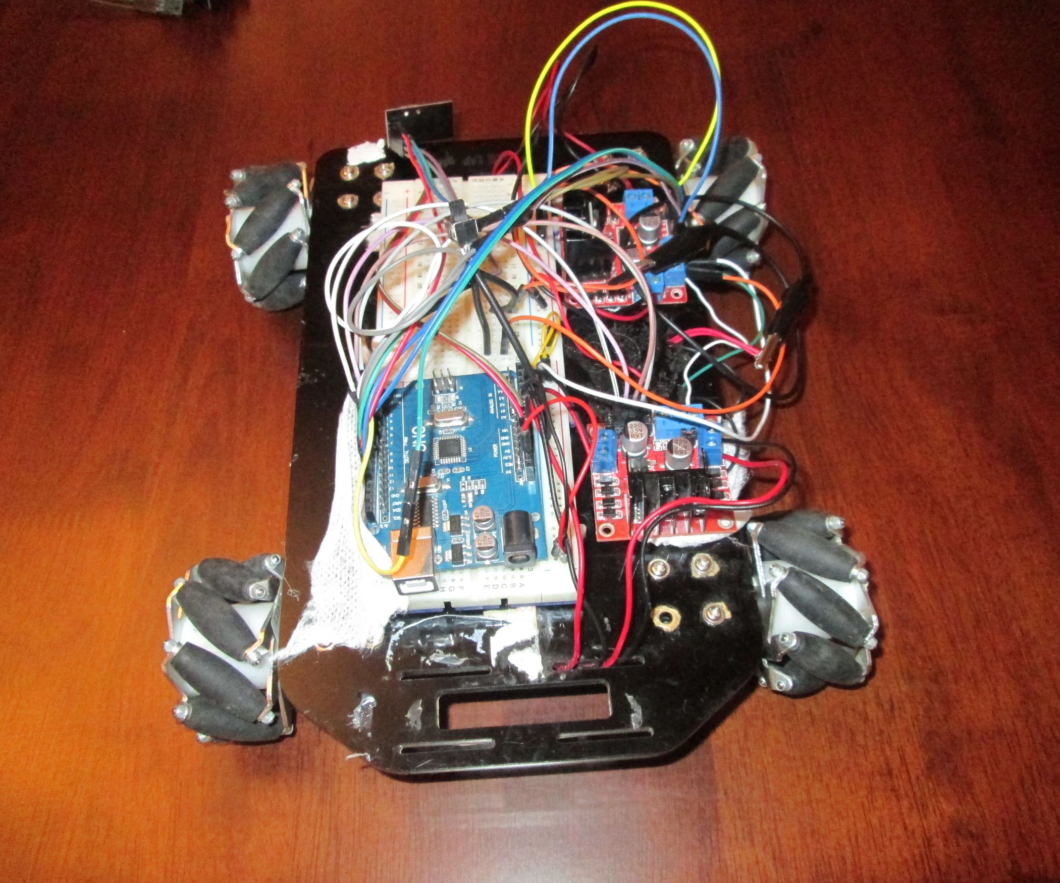 RC Rover Controlled by Gestures Motions & Joyestick : 8 Steps ...