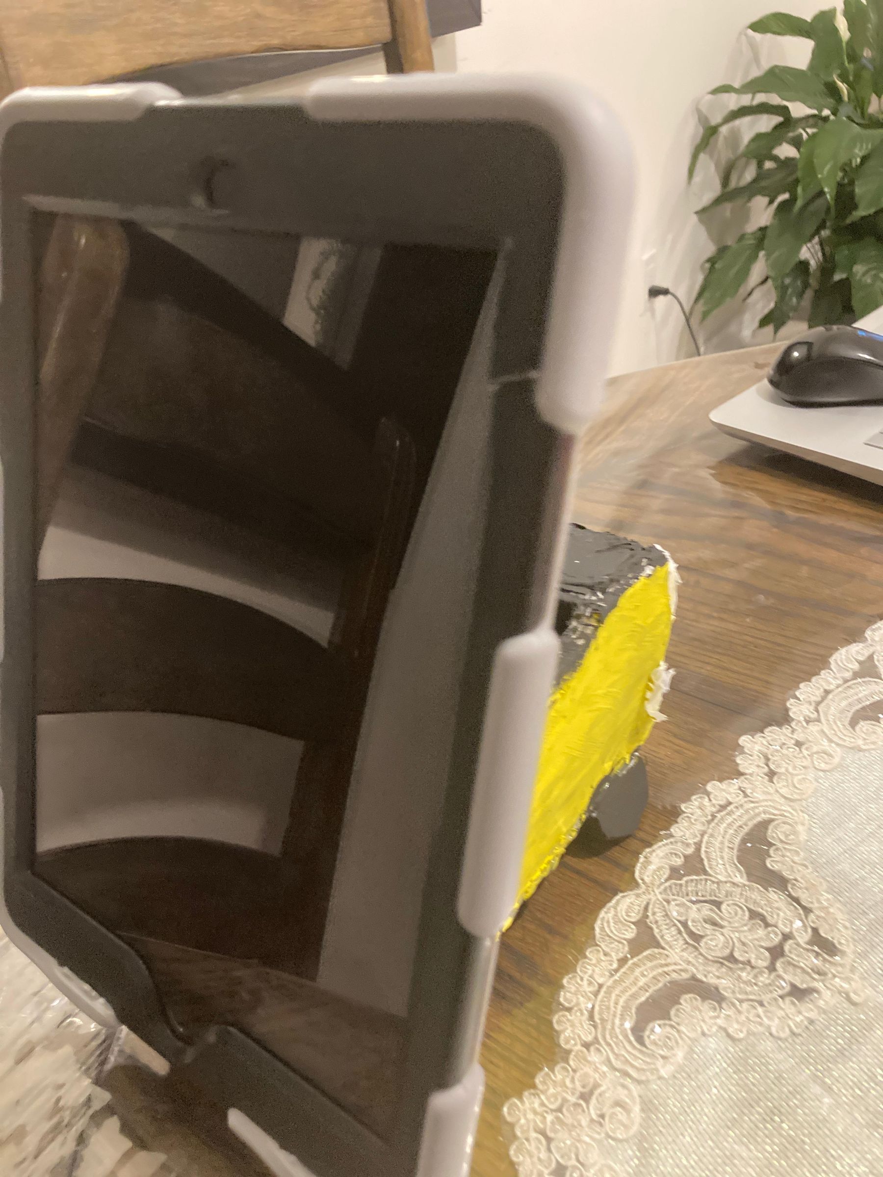 DIY Pencil&Phone Holder : 7 Steps - Instructables