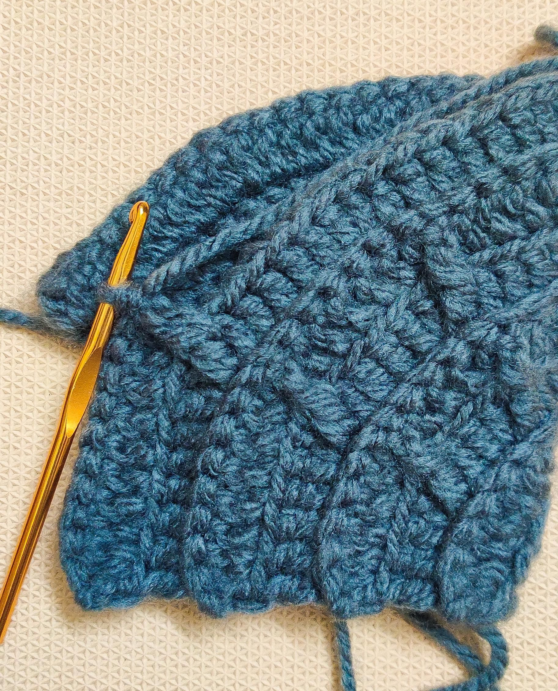 Textured Crochet Half Circle Rug : 18 Steps (with Pictures) - Instructables