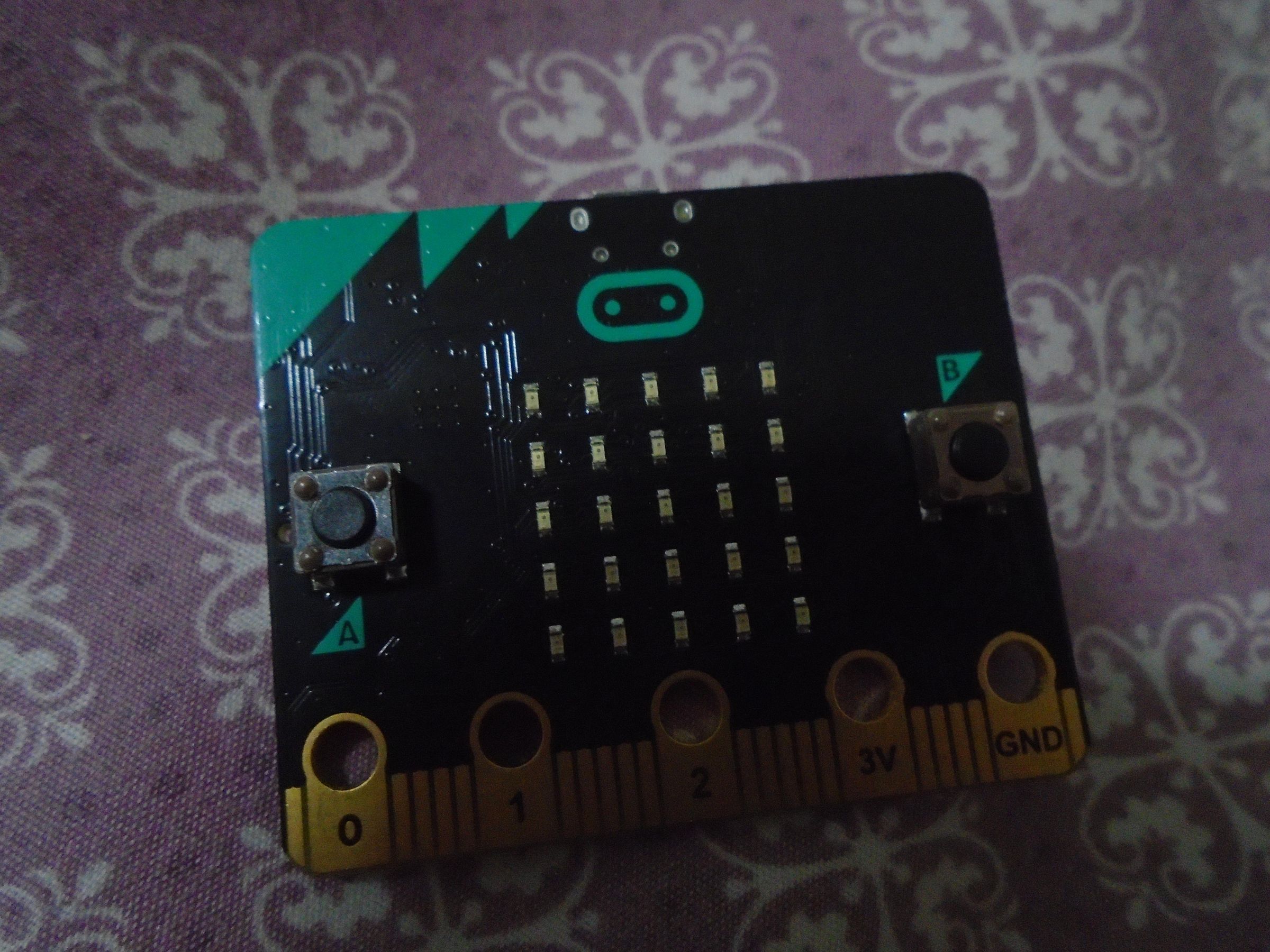 Microbit Flashing Pumpkin - Instructables