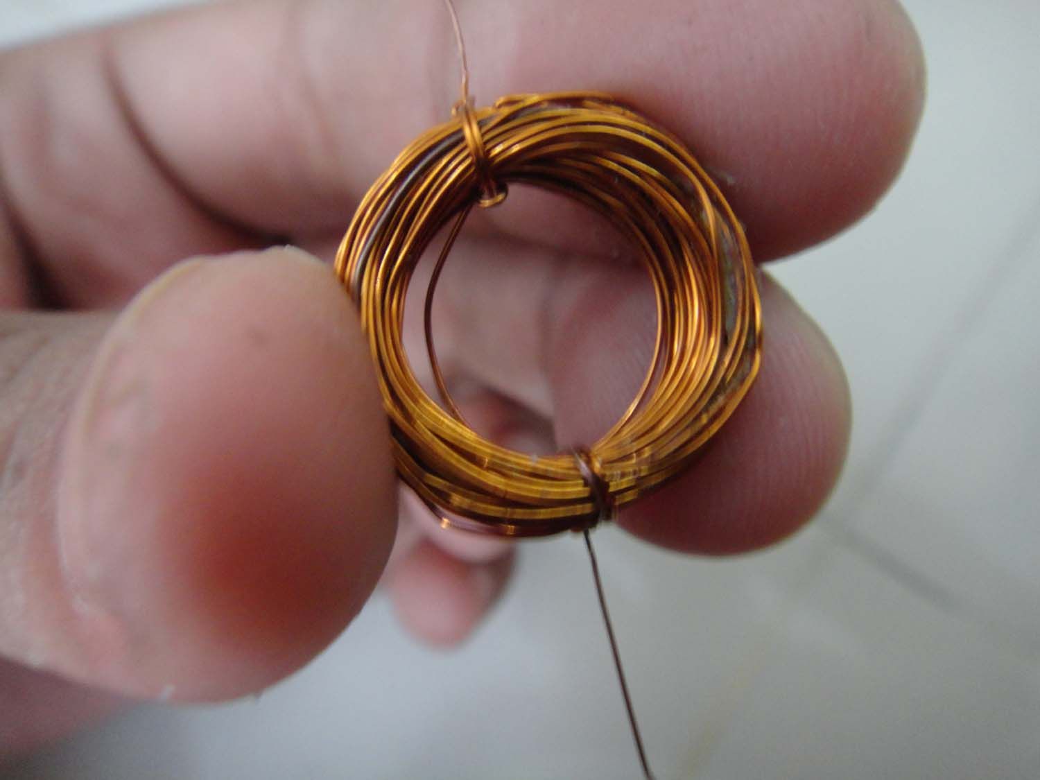 Make a Motor Very Easily : 11 Steps (with Pictures) - Instructables