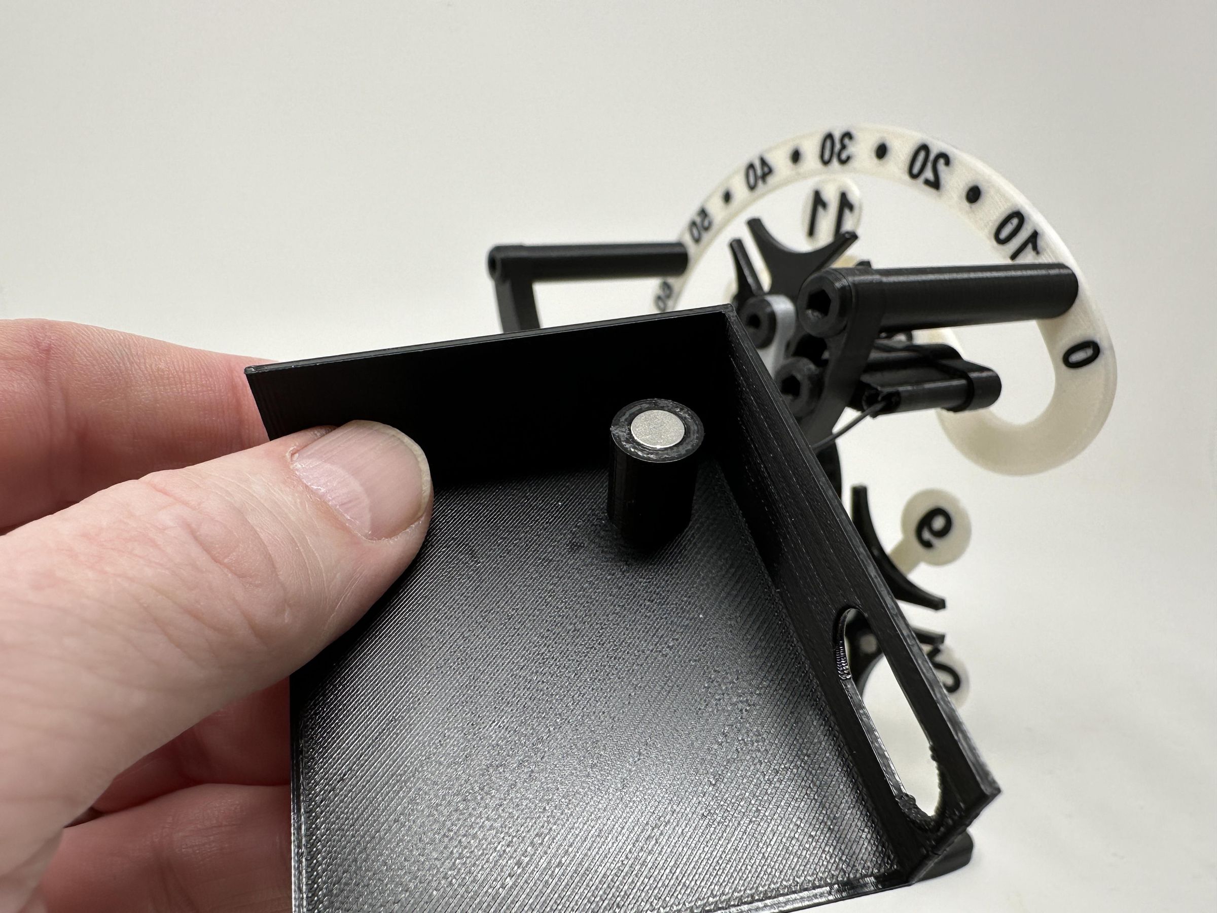 Geneva Clock : 4 Steps (with Pictures) - Instructables