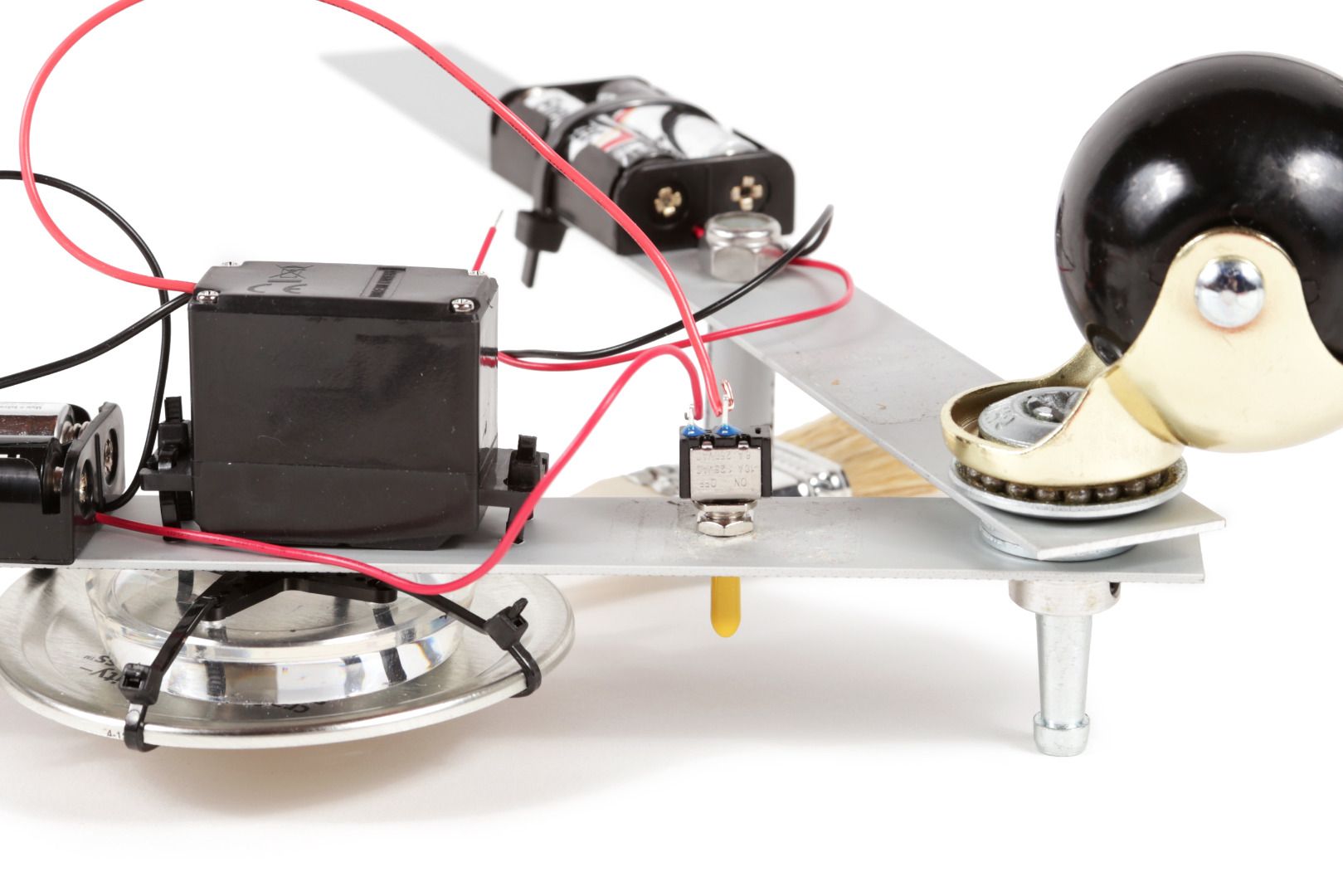 Sponge Bot : 25 Steps (with Pictures) - Instructables