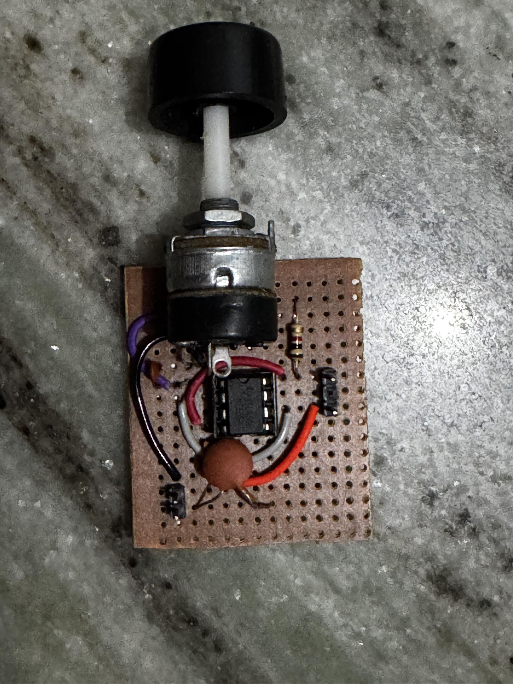 Build a Variable Frequency NE555 Oscillator (6.8 kHz – 144 kHz) , Best ...