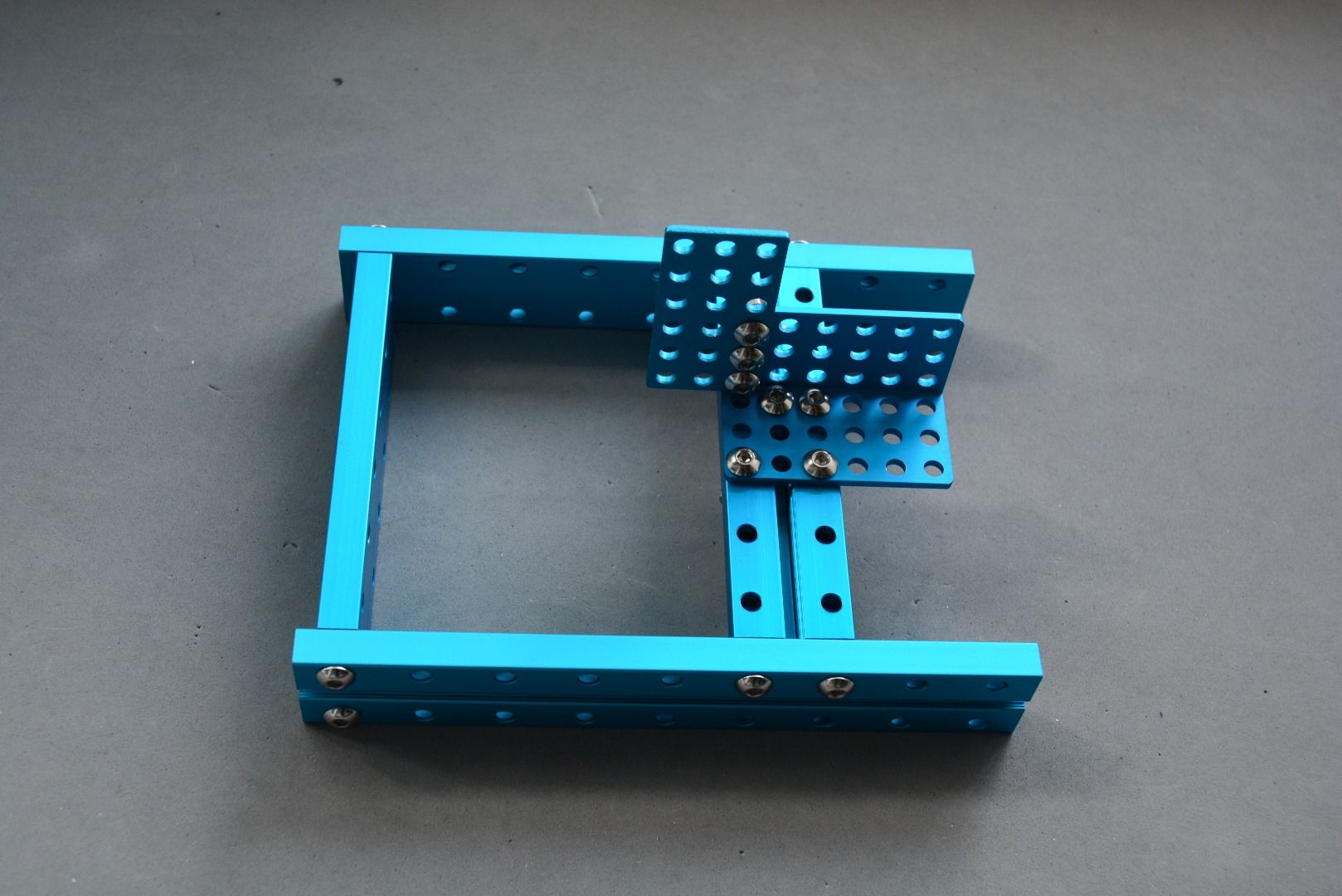 How to Make a Forklift With Makeblock : 14 Steps (with Pictures ...