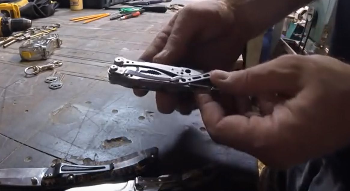 LEATHERMAN SKELETOOL KEY MOD : 3 Steps (with Pictures) - Instructables