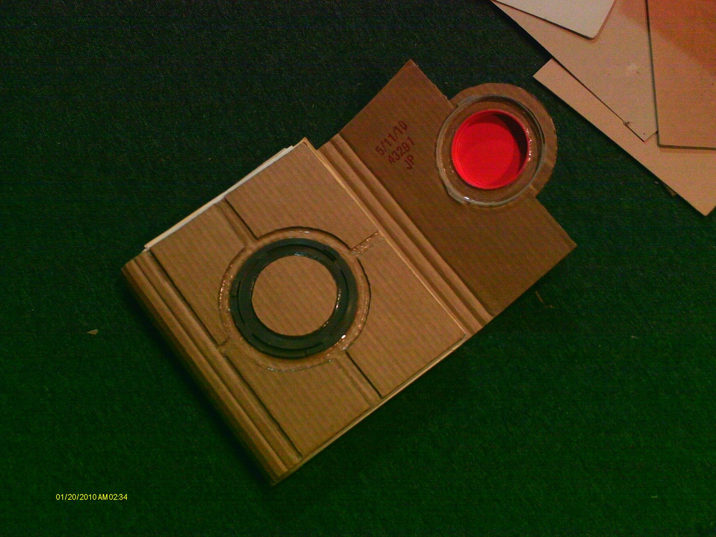 The Amazing Twist-Locking Cardboard Sketchbook : 10 Steps (with ...