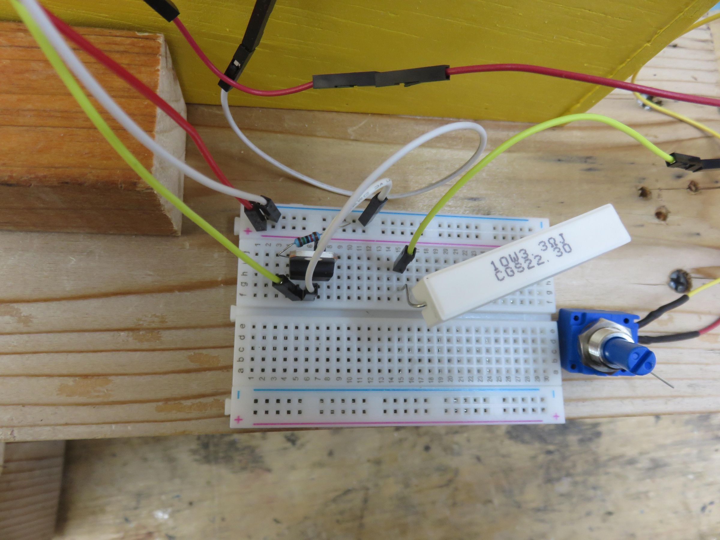 Add Camera and Lights to a Bluebird Nesting Box : 7 Steps - Instructables