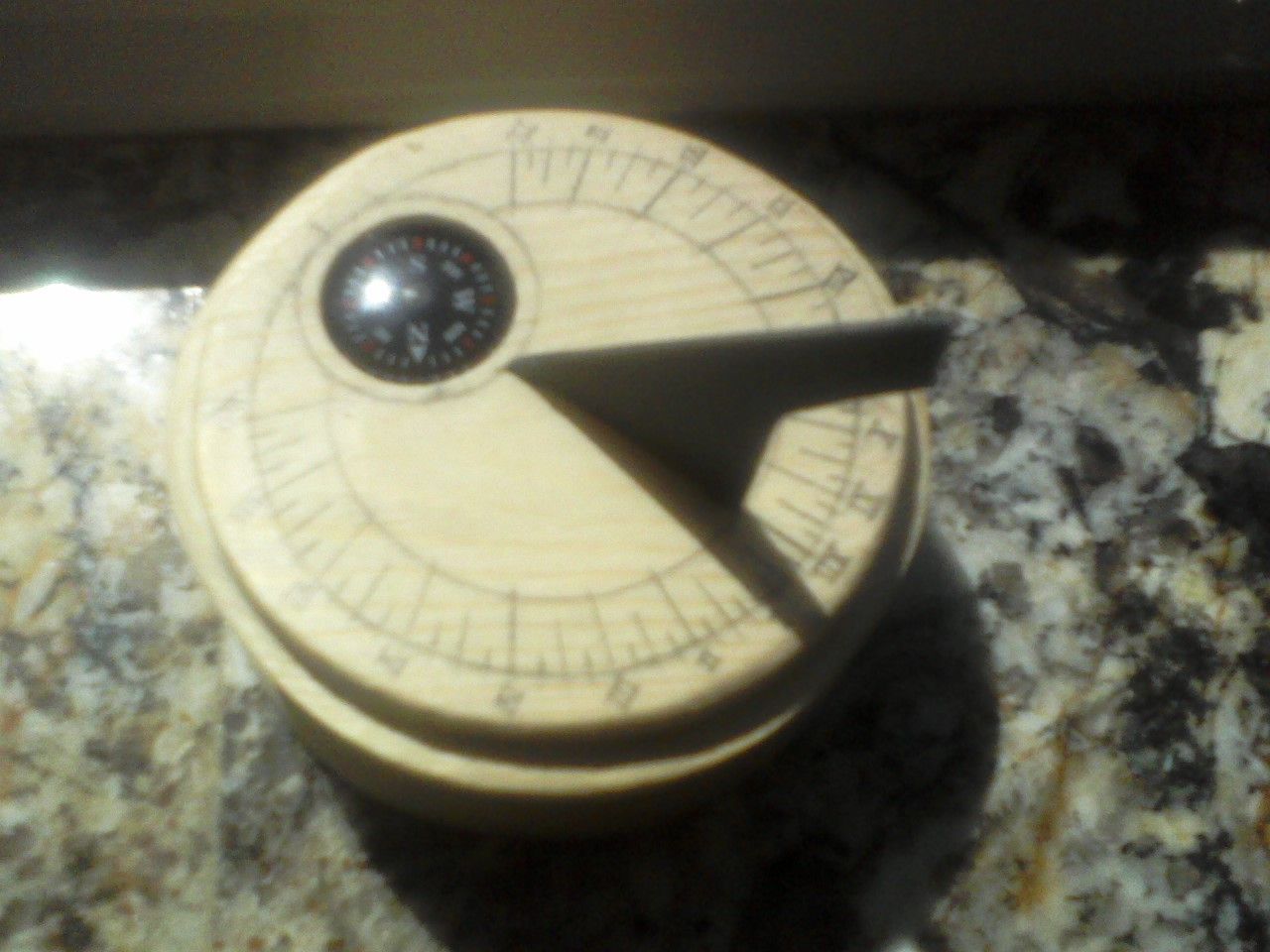Pocket Sundial : 12 Steps (with Pictures) - Instructables