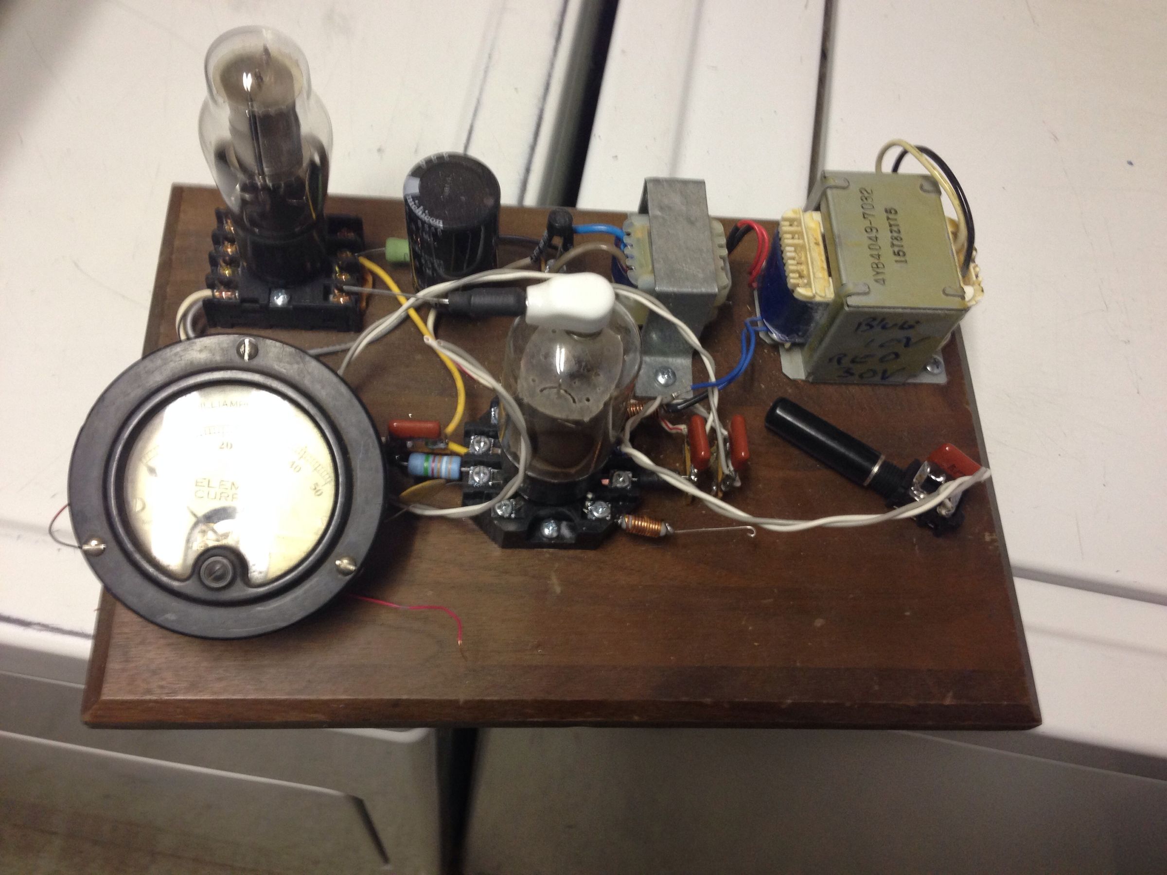 40M QRP Transmitter Using a 6CU6 Tube : 4 Steps - Instructables