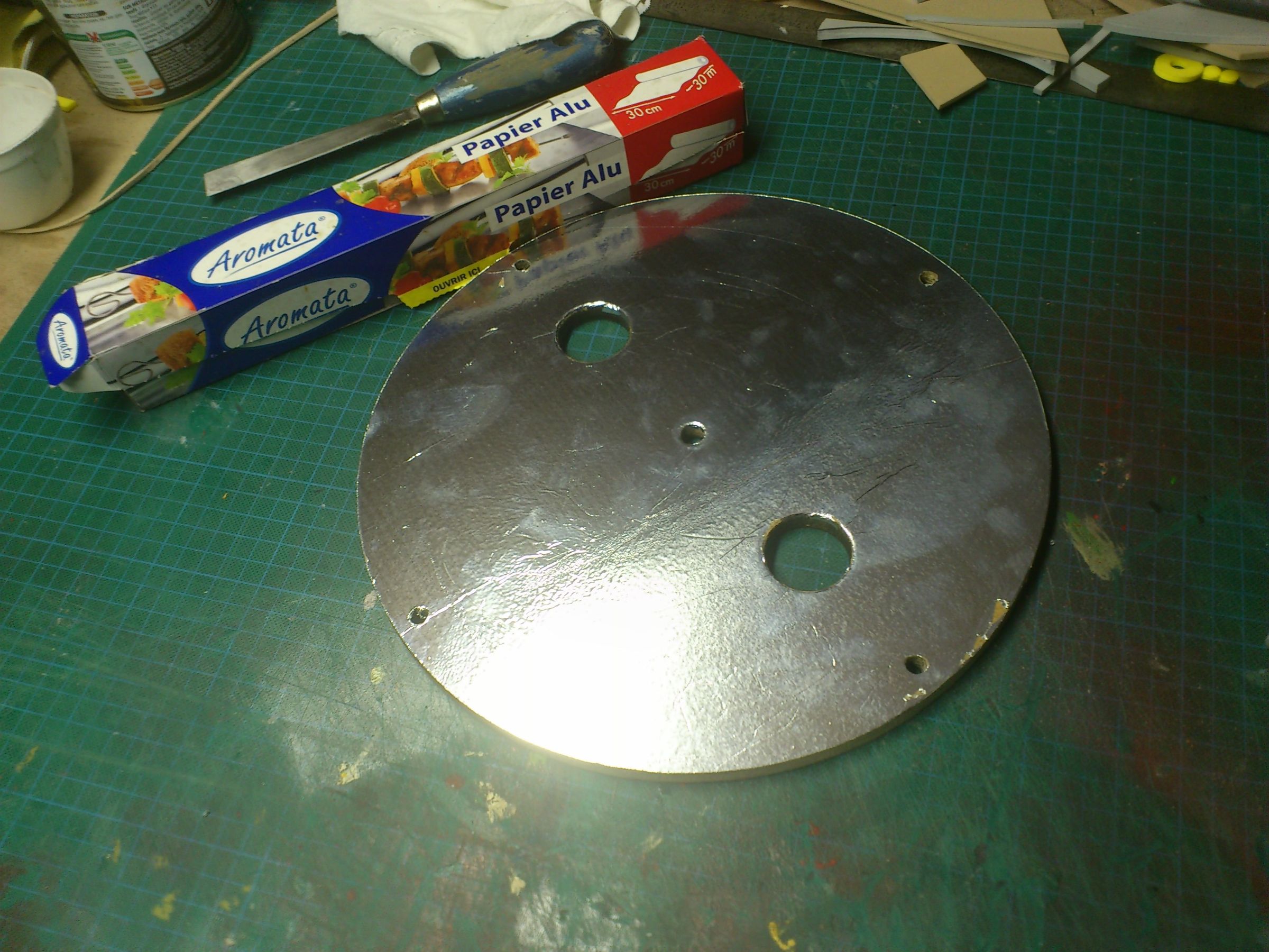 How to Make a BAT-signal : 8 Steps (with Pictures) - Instructables