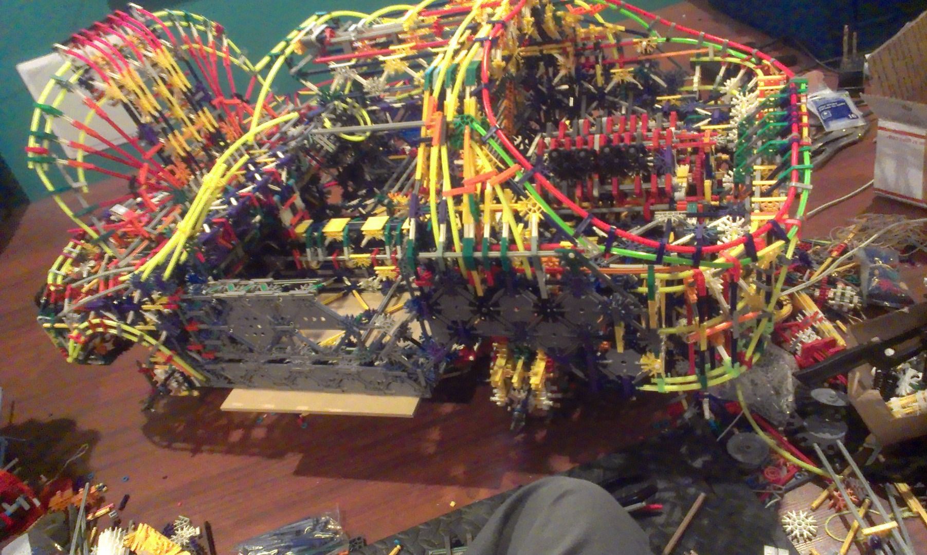 Big Mechanical K'nex Car : 3 Steps (with Pictures) - Instructables