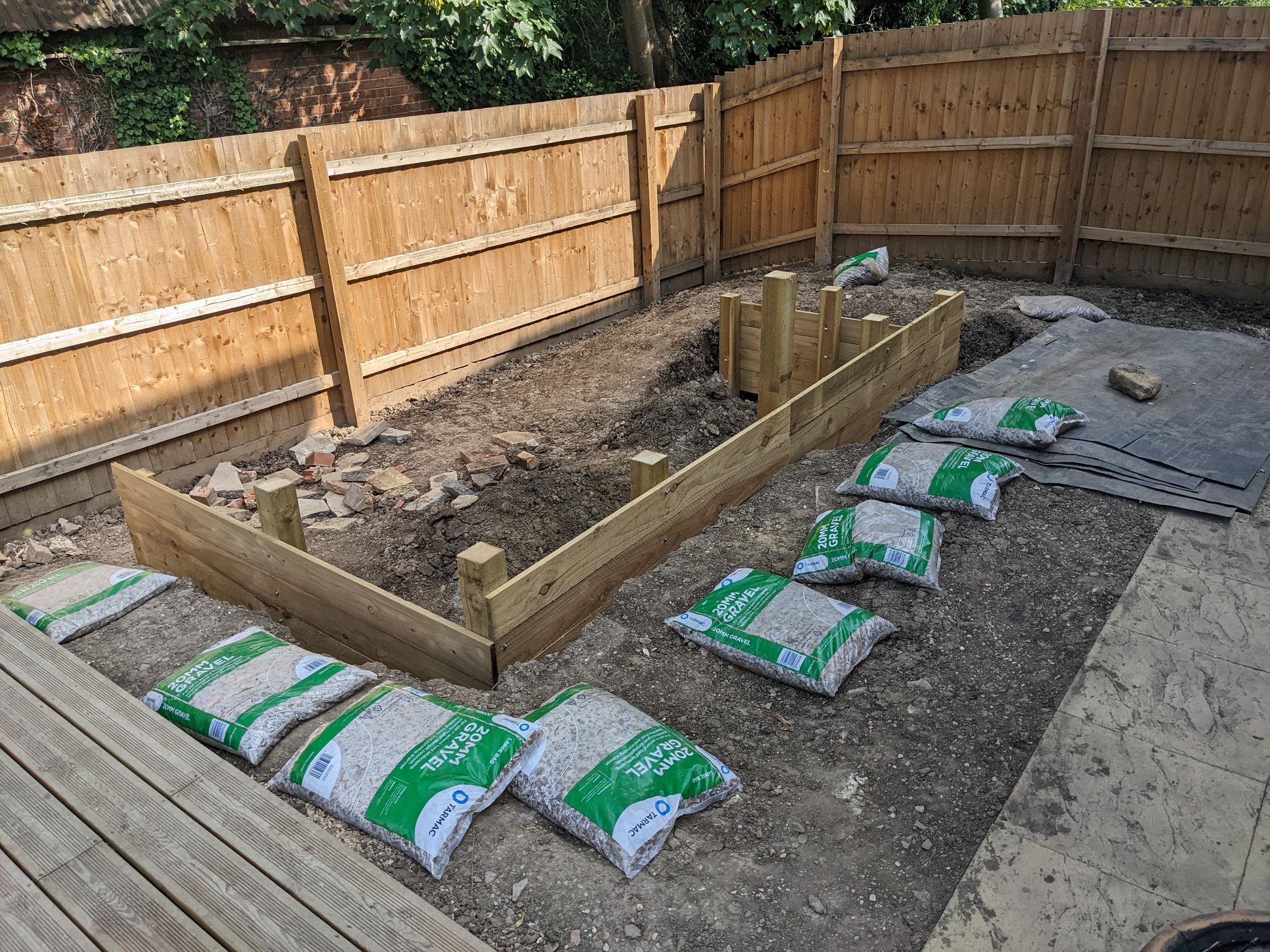 Creating a Beautiful Tiered Garden From a Boring New Build Slope : 8 ...
