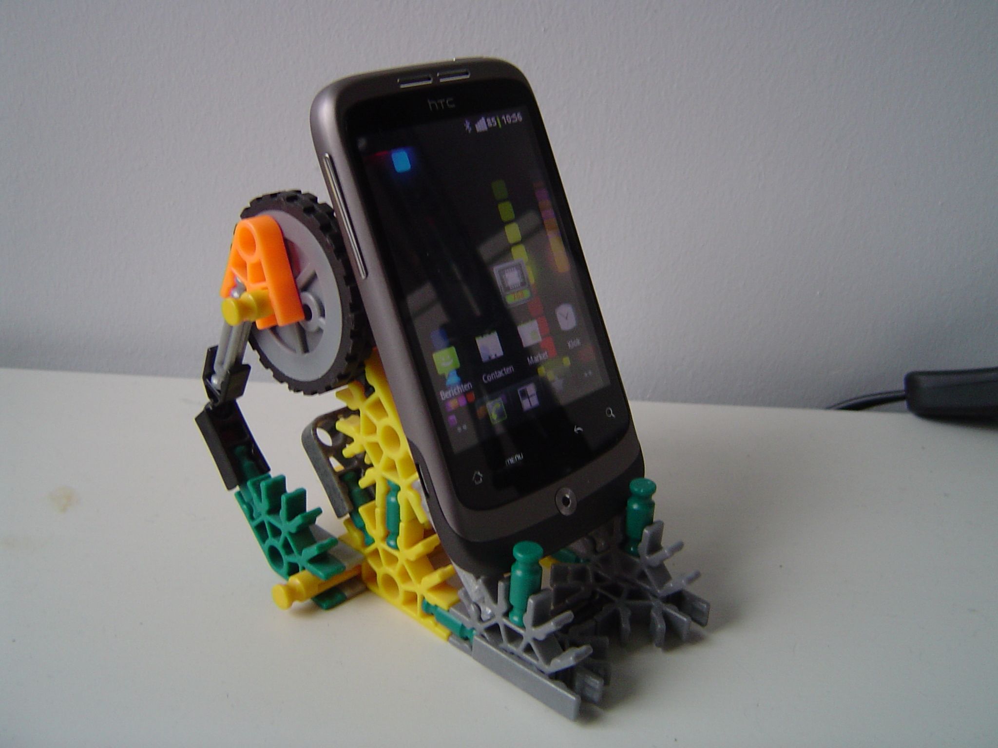 Ipod, Android Knex Dock : 6 Steps - Instructables