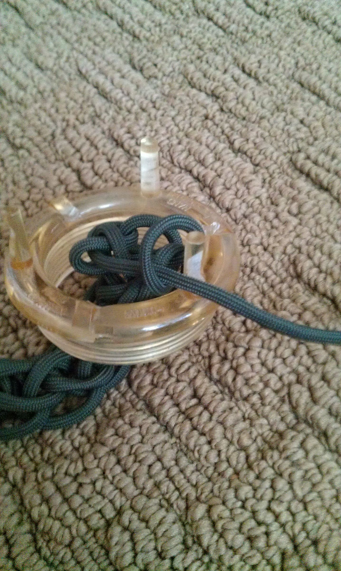 Spool Knit Paracord Lanyard : 6 Steps - Instructables