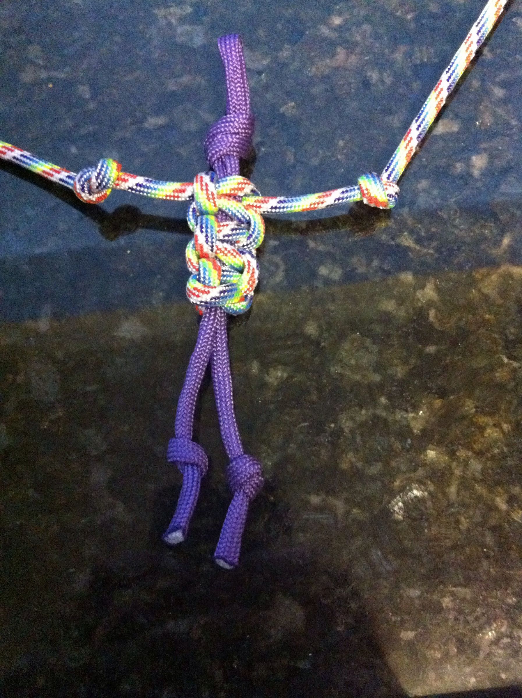 Paracord MAN!! : 7 Steps - Instructables