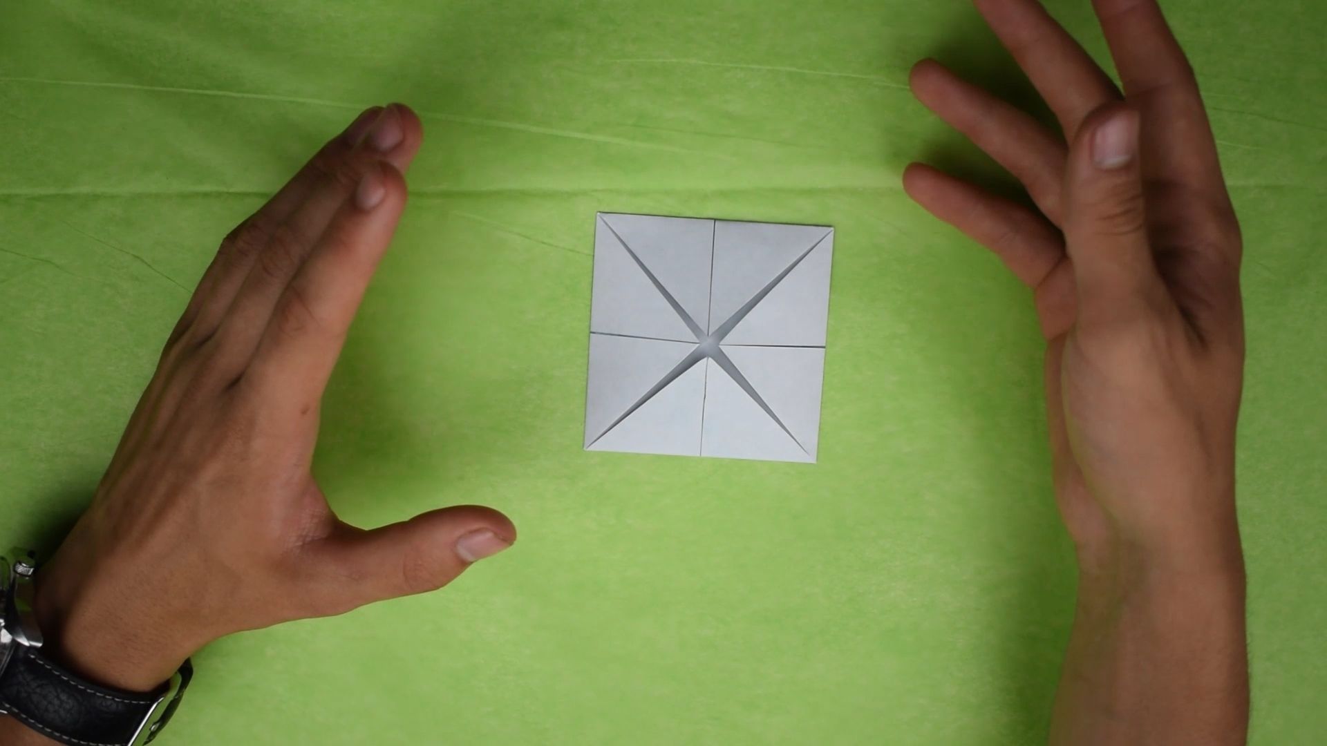 How to Fold an Origami Fortune Teller + How to Use : 7 Steps (with ...